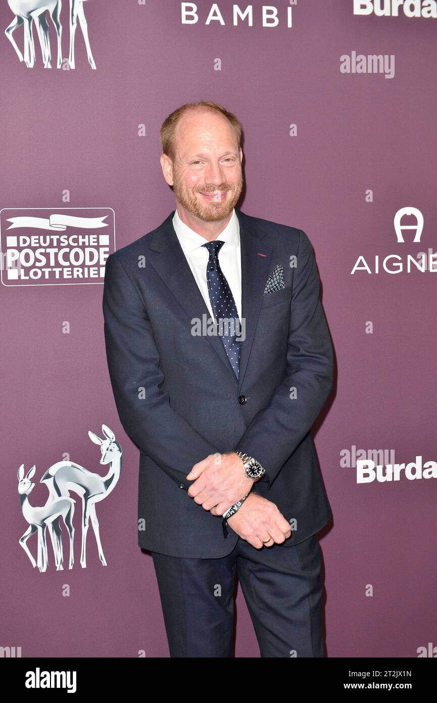 Johann von Buelow bei der Ankunft Tribute to Bambi in Berlin 19.10 ...