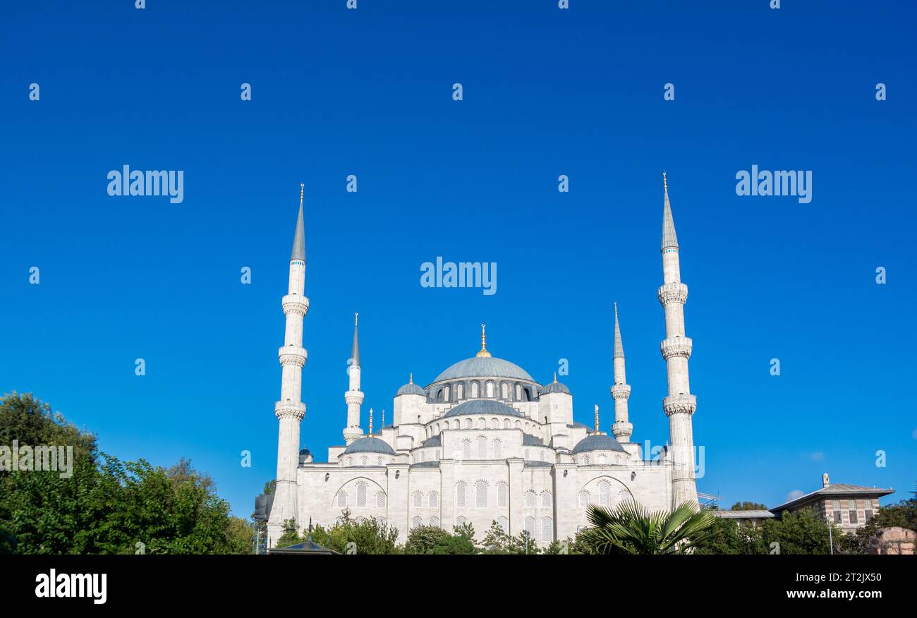Istanbul, Turkey, The Blue Mosque also known as Sultan Ahmed Mosque (Turkish: Sultan Ahmet Camii ...