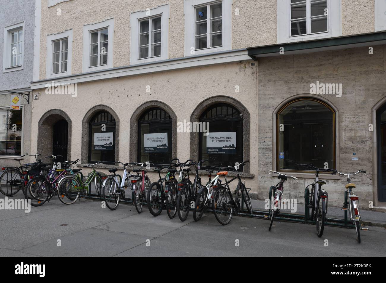 Leerstände, 2023, ehemaliger Supermarkt, Kaigasse, Altstadt, Salzburg ...