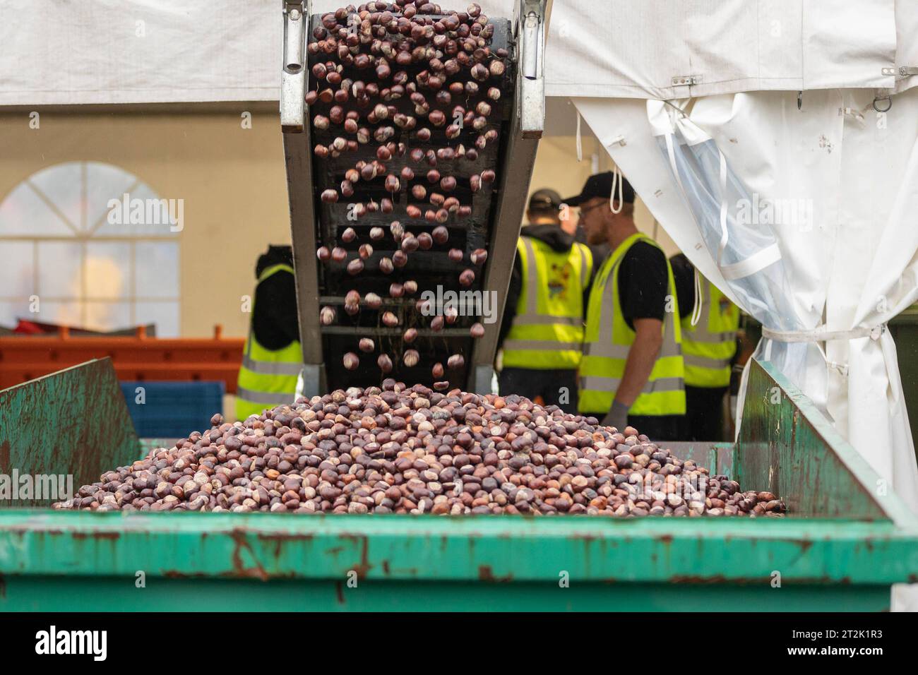 Menschen und parks hi-res stock photography and images - Alamy