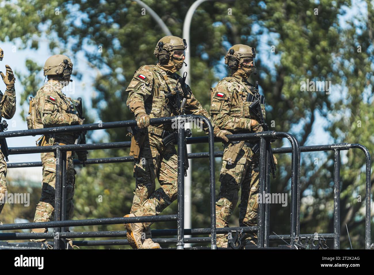 Male military soldiers equipped modern hi-res stock photography and ...