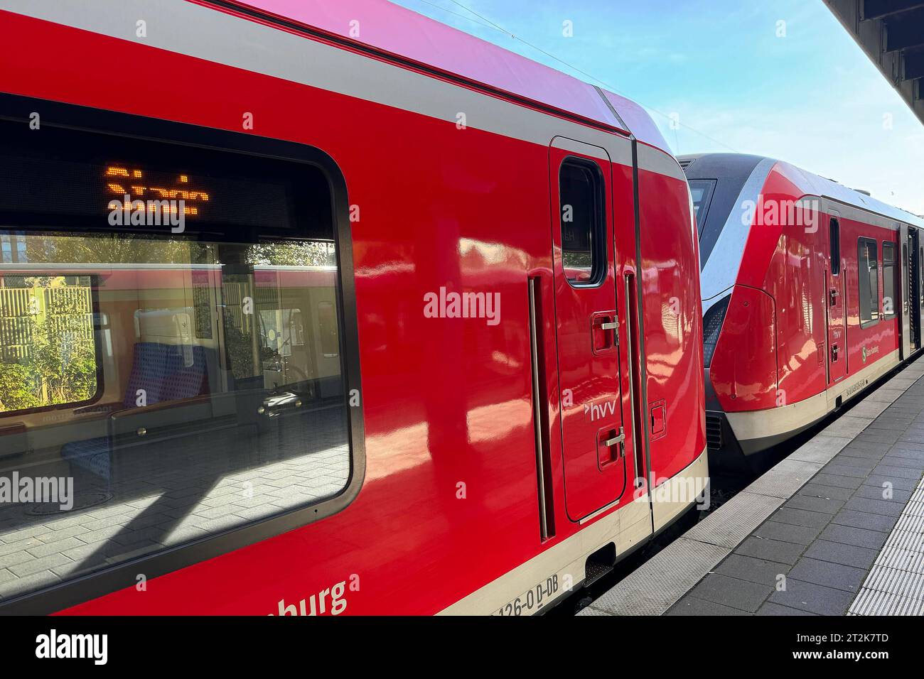 Stock- und Symbolbilder I 18.10.2023 S-Bahn und Öffentlicher ...