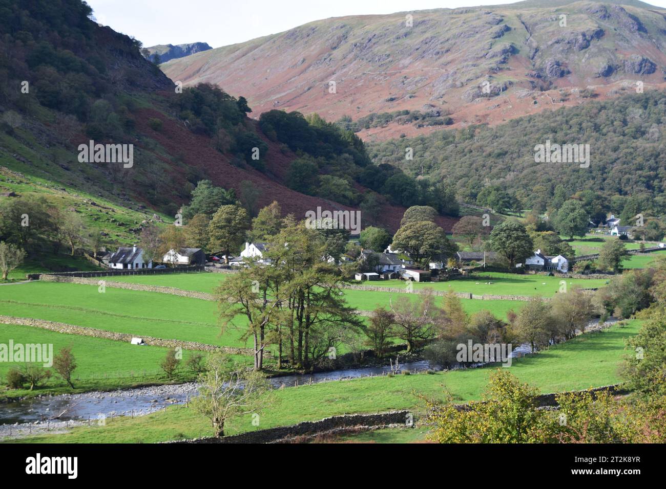 Valley floor farmland hi-res stock photography and images - Alamy