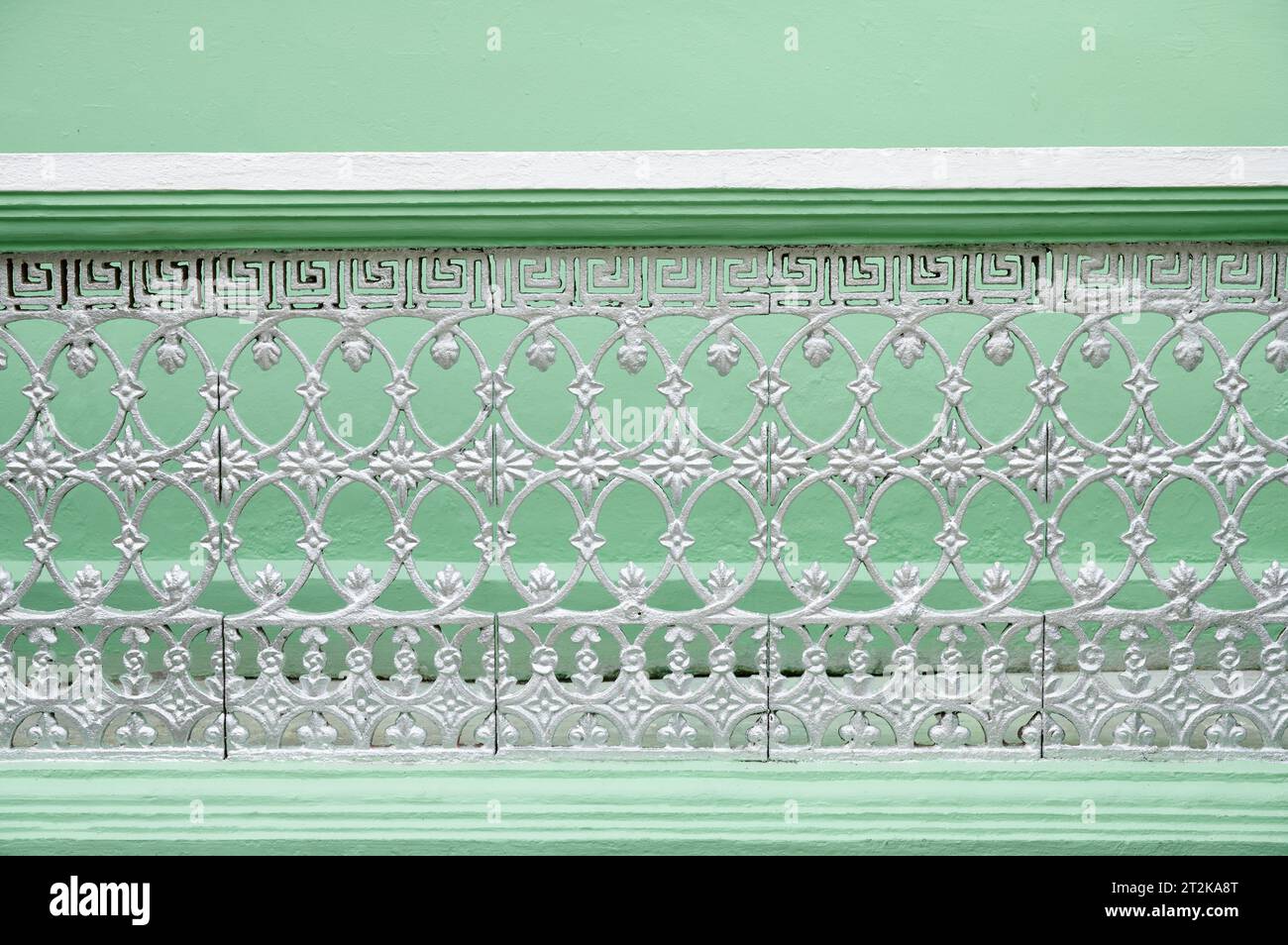 Penang peranakan border pattern design, antique corridor ornament Stock ...