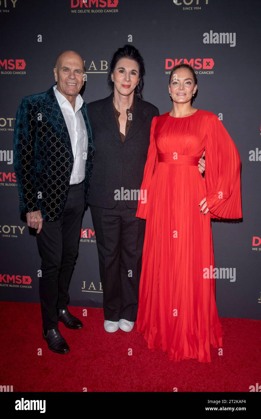 Sue nabi hi-res stock photography and images - Alamy