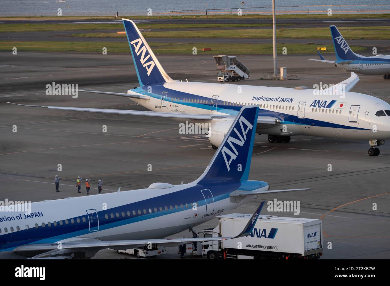 Tokyo, Japan. 12th Oct, 2023. Various unsorted Japanese Airliner ...