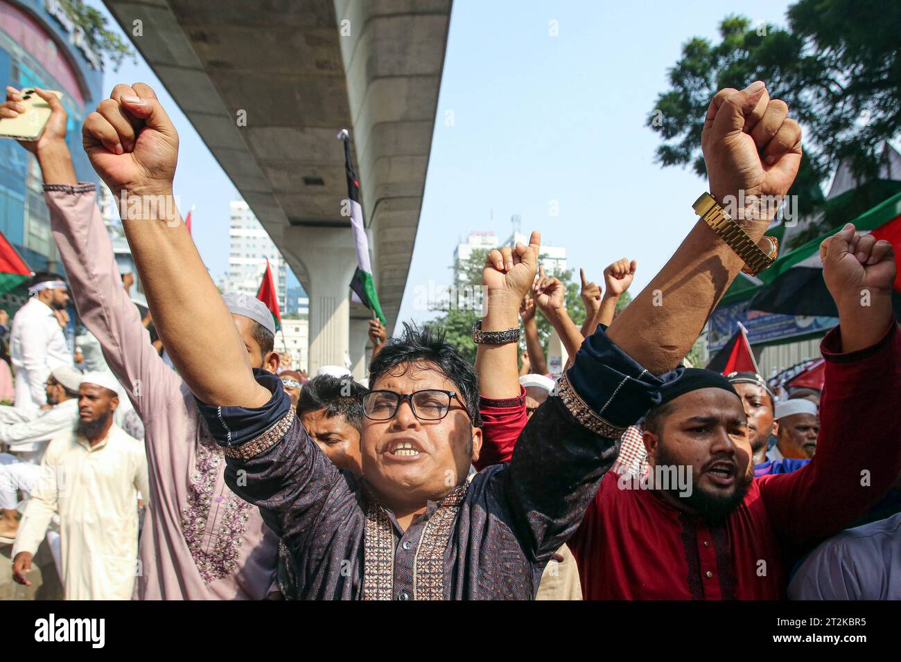 Dhaka, Bangladesh, 20/10/2023, Pro-Palästina Demo in Dhaka, Bangladesch ...