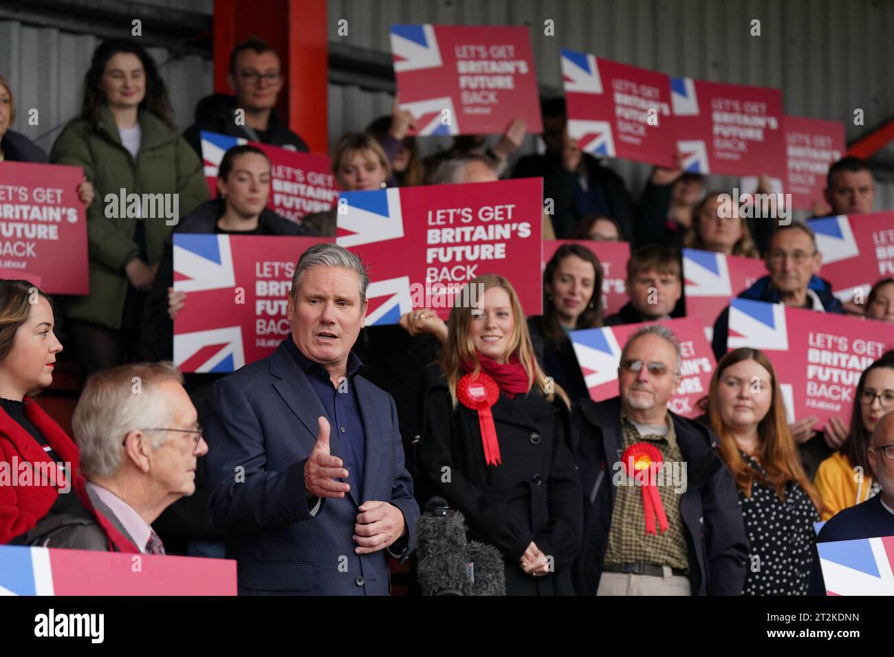 Newly elected Labour MP Sarah Edwards with party leader Sir Keir ...