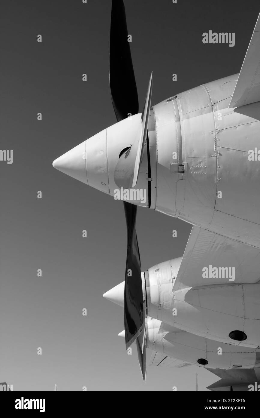 Close Up View Of The Convair B-36 Peacemaker's Left Three Pratt ...