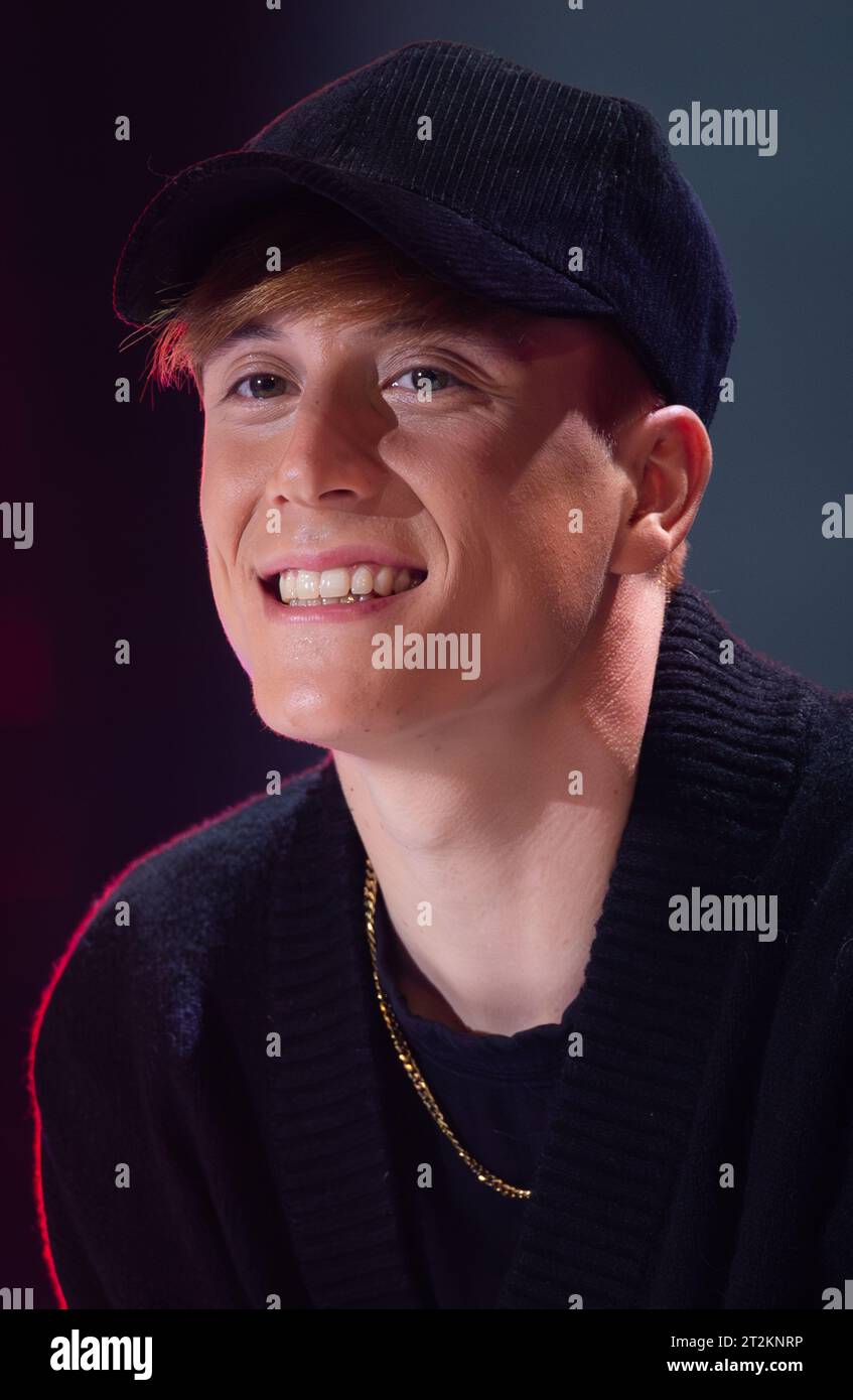 Liege, Belgium. 06th Oct, 2023. Singer Loic Nottet pictured during the ...