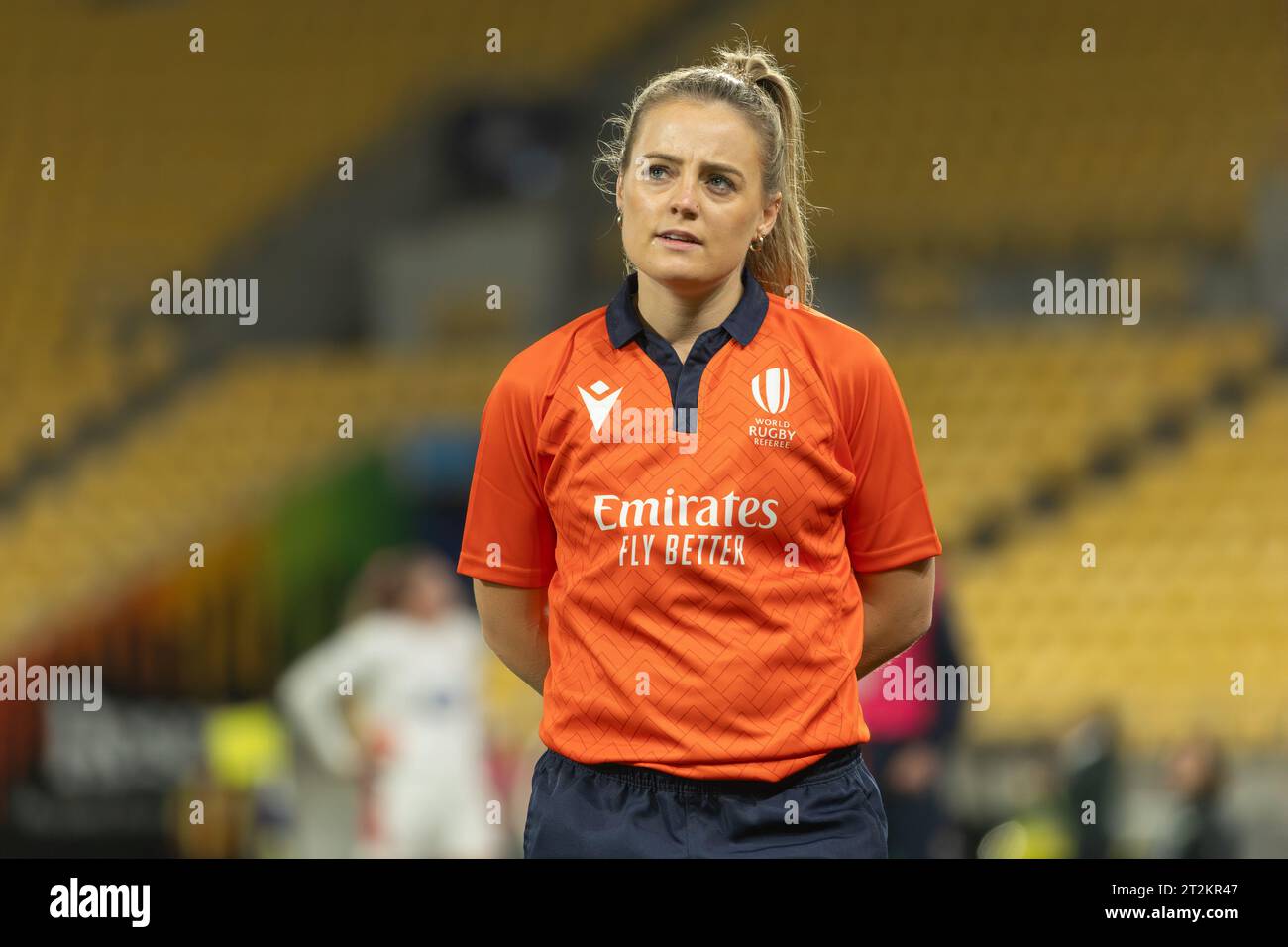 Rugby referee at womens match hi-res stock photography and images - Alamy