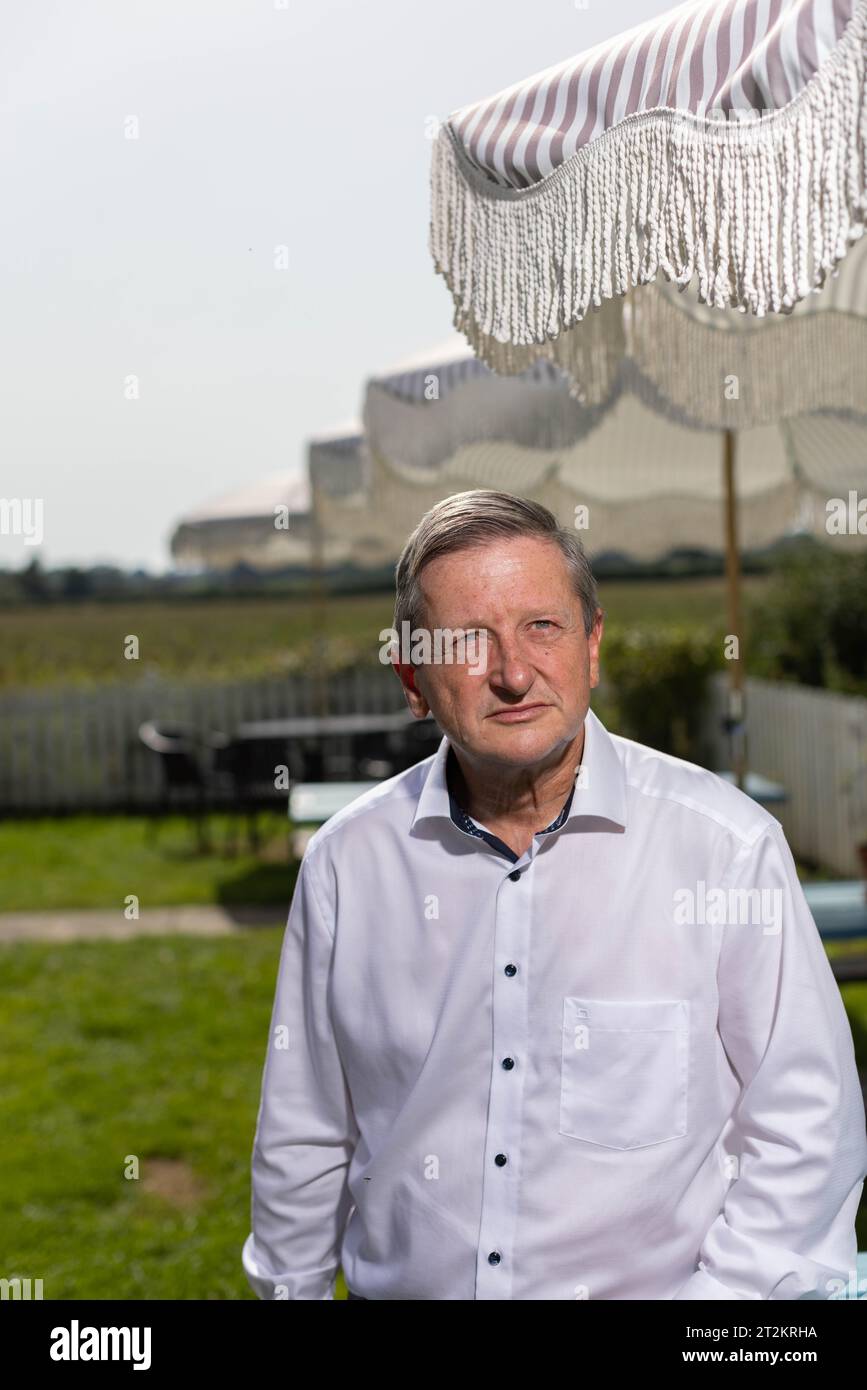 Ian Gregory Ian Gregory, a fiercely pro-shooting campaigner and founder ...