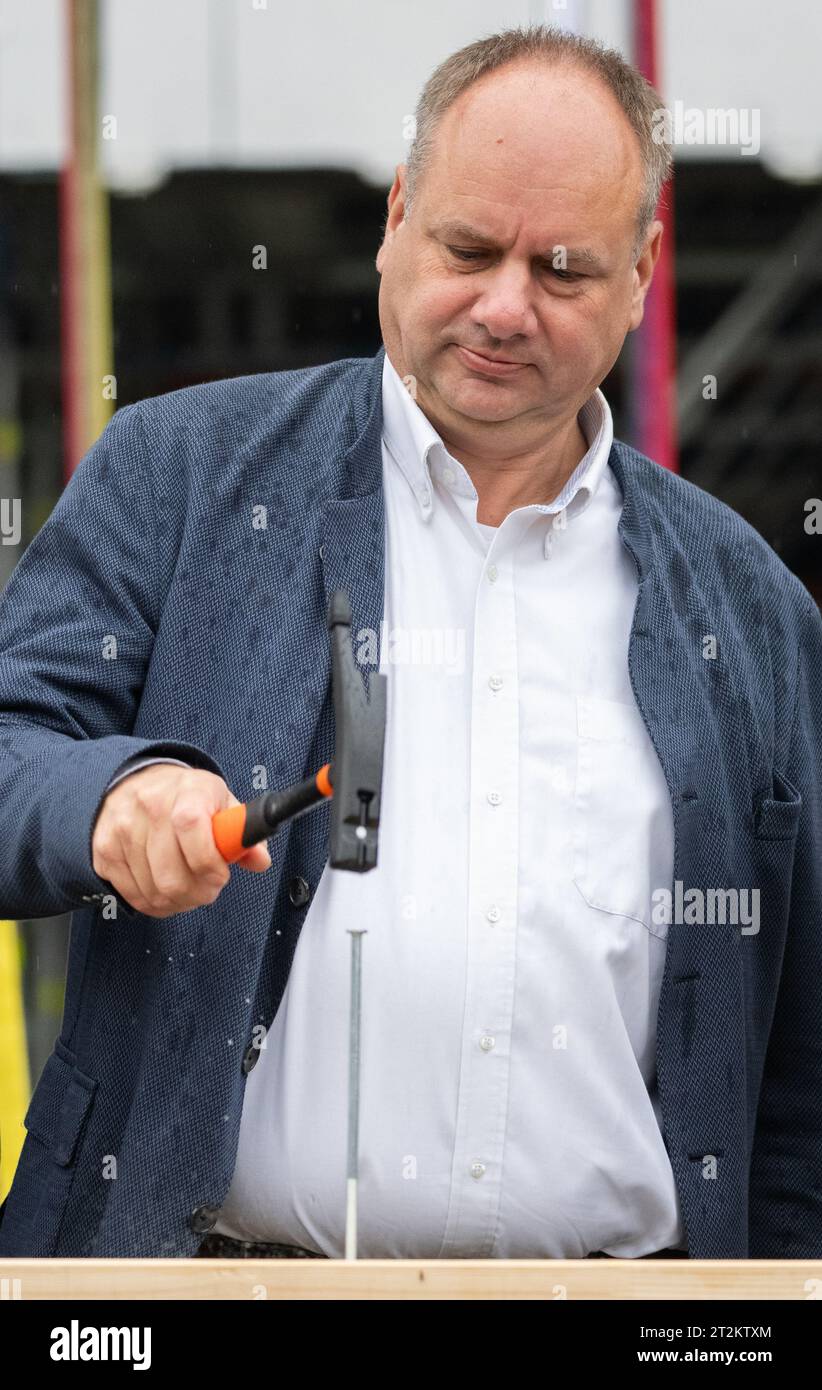 Dresden, Germany. 20th Oct, 2023. Dirk Hilbert (FDP), Lord Mayor of ...