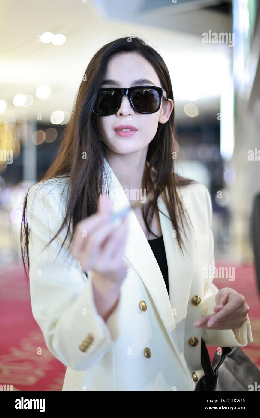 Chinese actress and model Gülnezer Bextiyar appears at the airport in ...