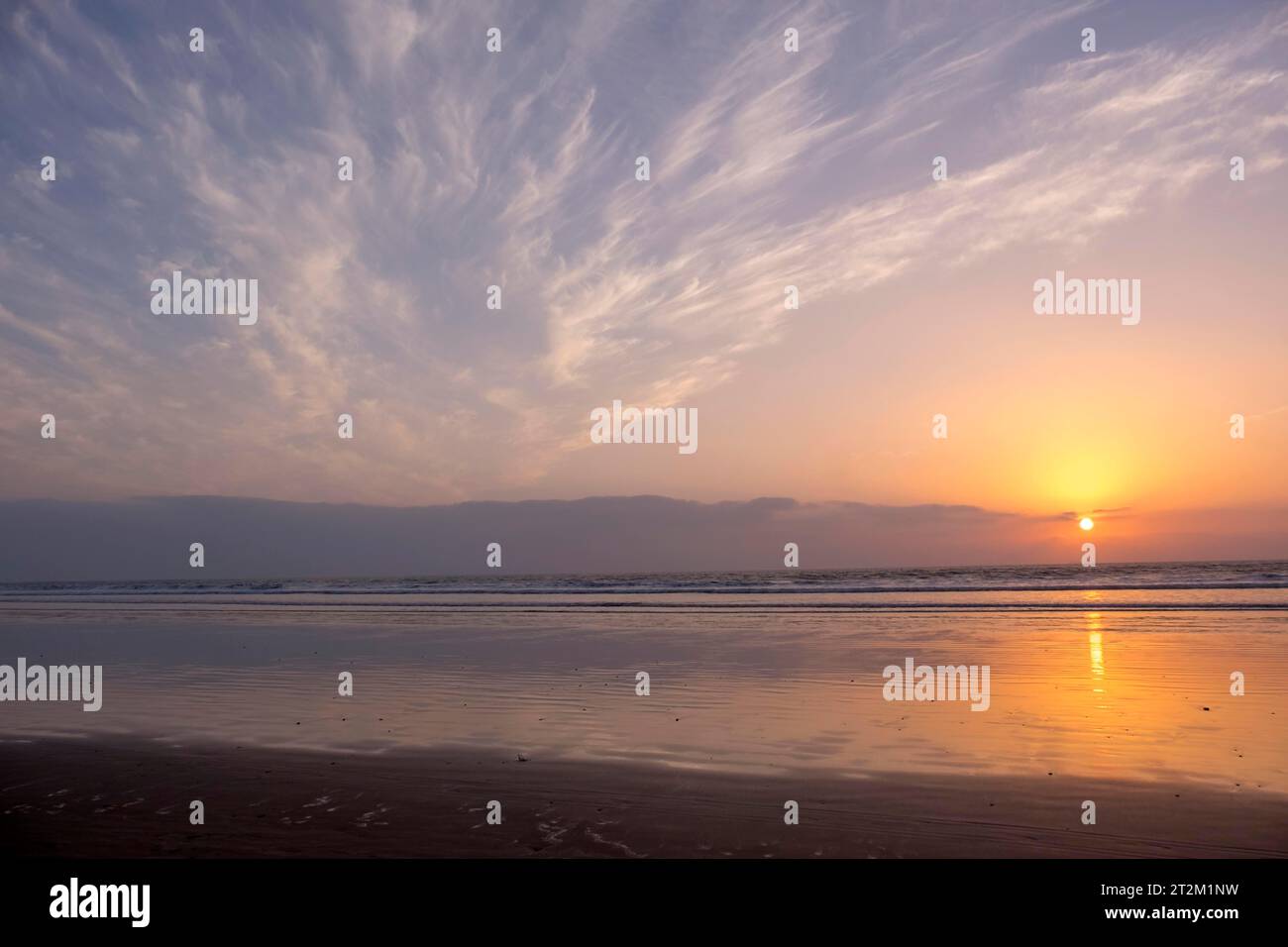 Agadir ocean hi-res stock photography and images - Alamy