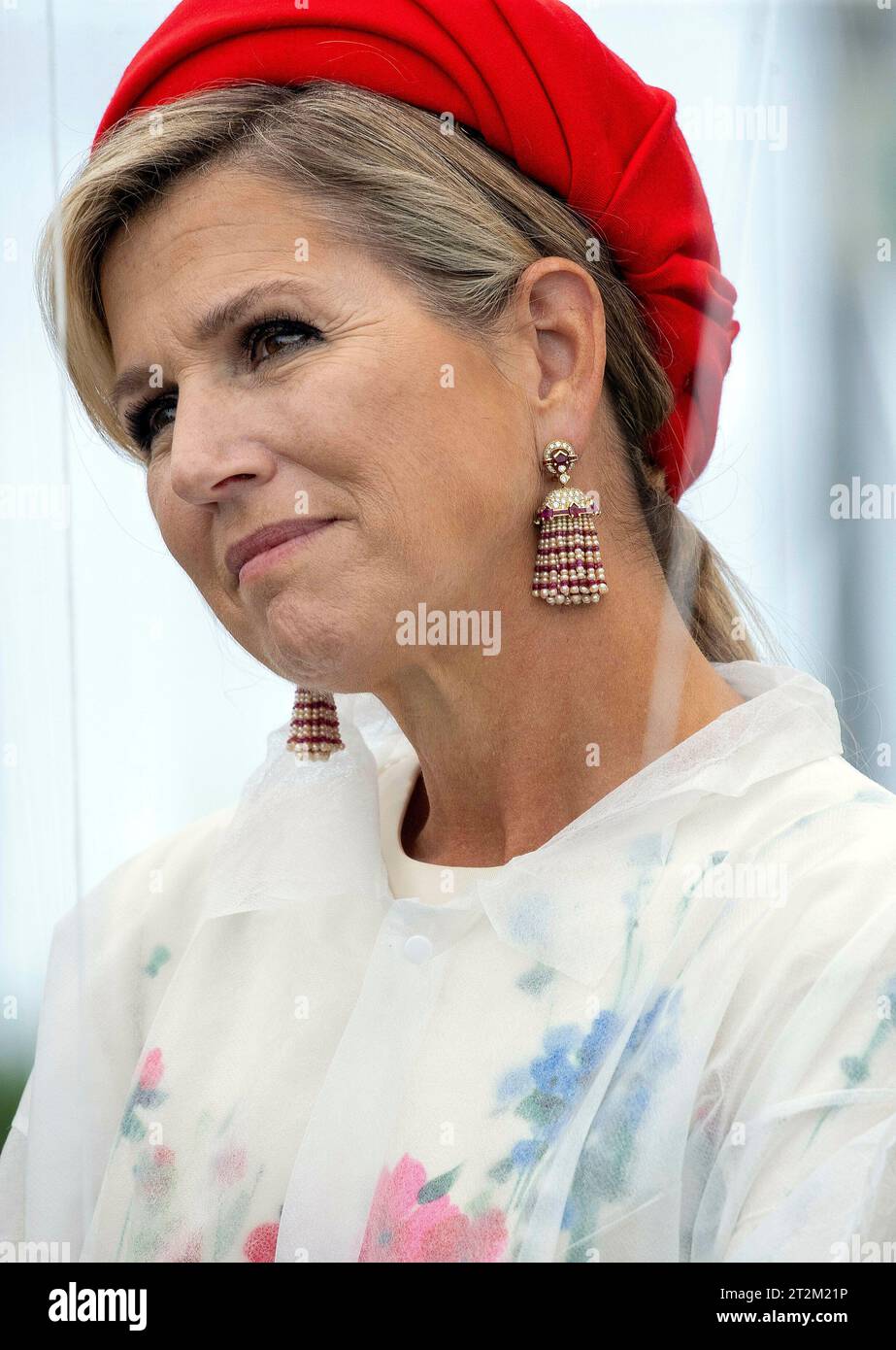 Queen Maxima of The Netherlands at the Horti-Demo centrum in ...