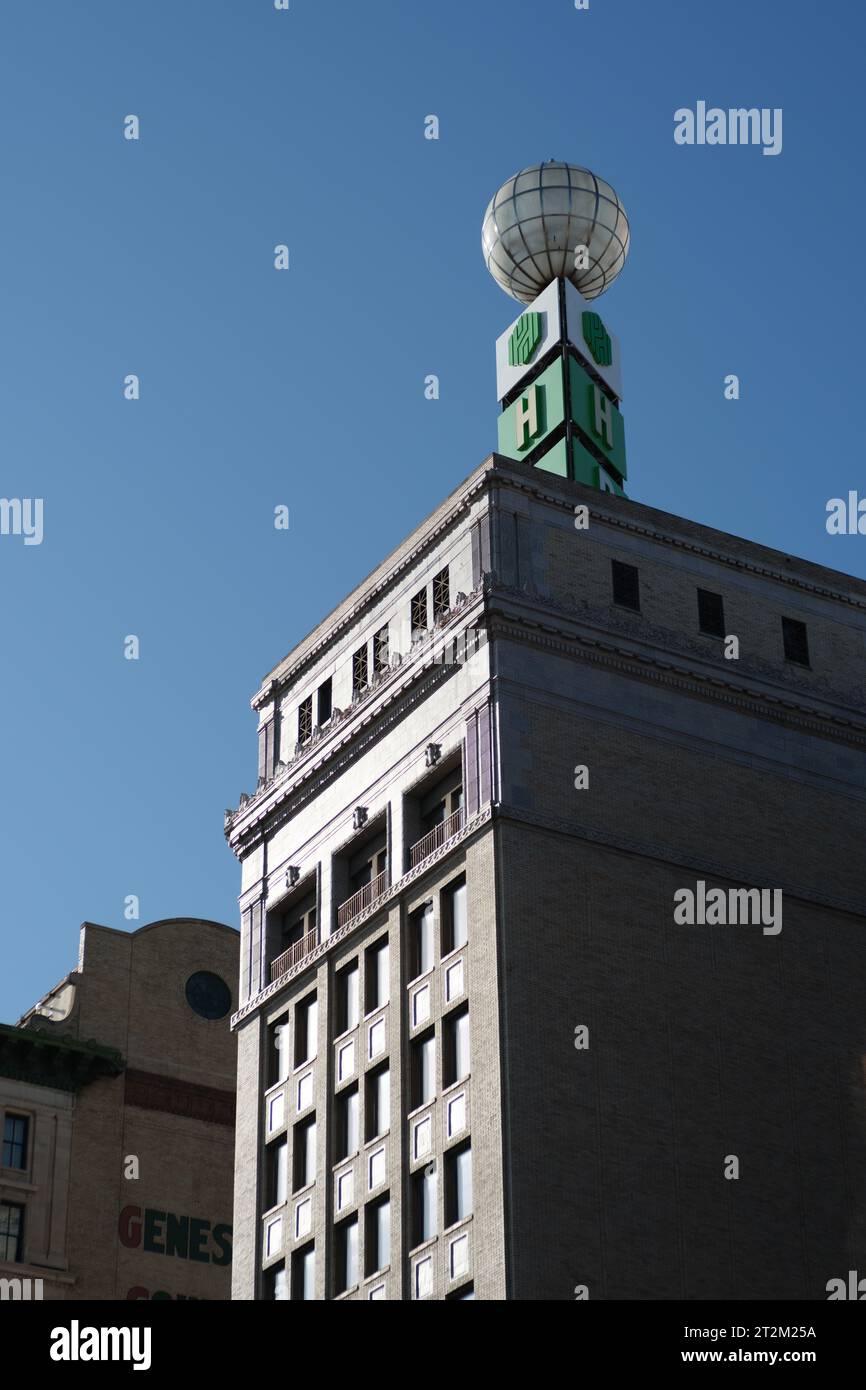 The Huntington Bank Building in Flint, Michigan, with the weather ball ...