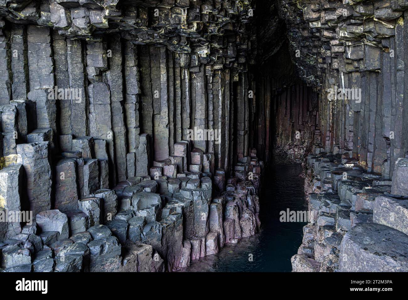 The 80-metre-long and 10-metre-wide Fingal's Cave on the uninhabited ...