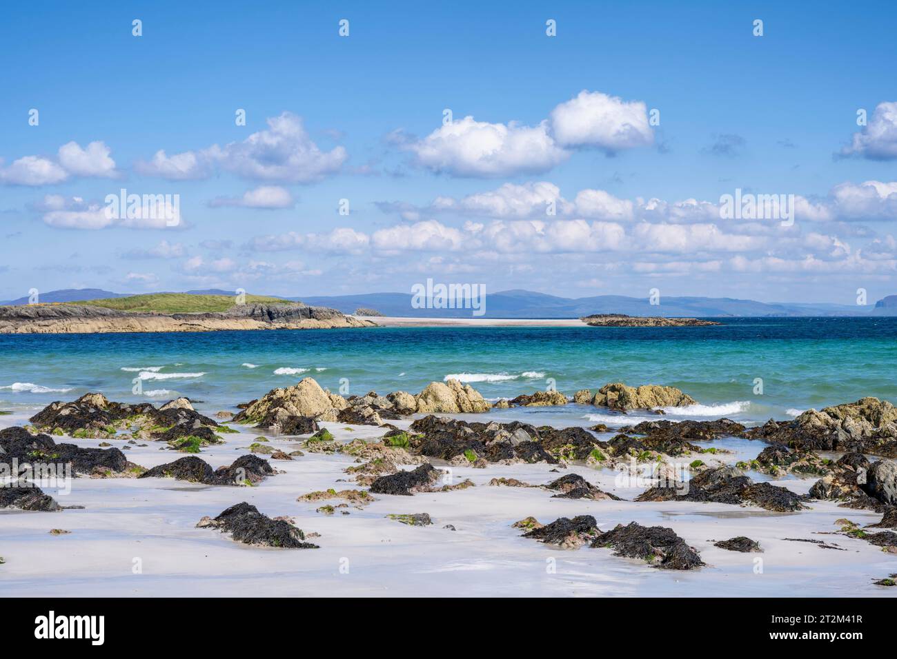 Sandy beach beach, White Strand of the Monks on the Hebridean island of ...