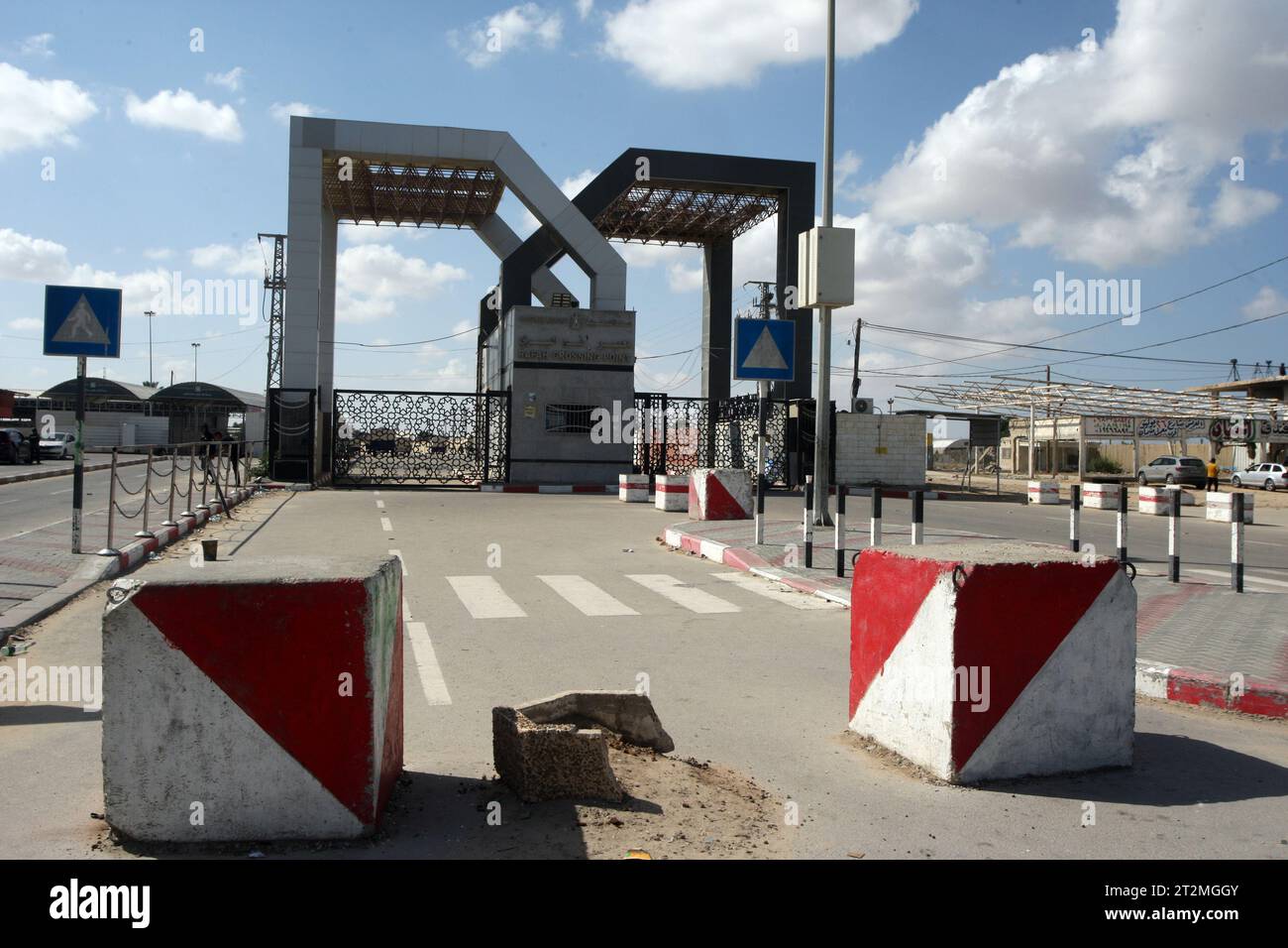 Rafah, Gaza. 20th Oct, 2023. Shows Rafah crossing gate with Egypt in ...