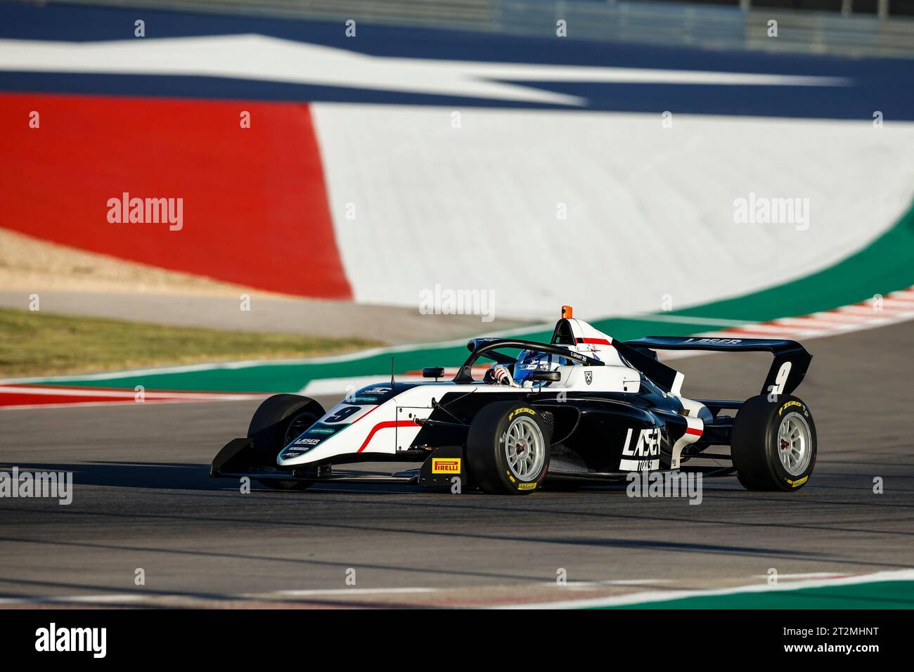 Chloe grant hi-res stock photography and images - Alamy