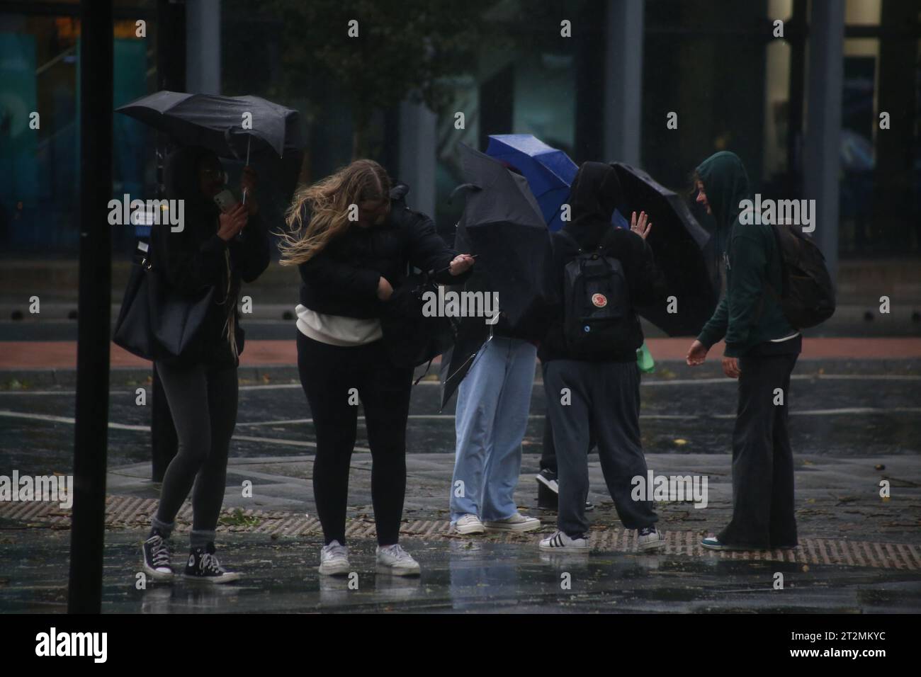 Newcastle, UK. 20th Oct 2023. Storm Babet - People battle the weather ...
