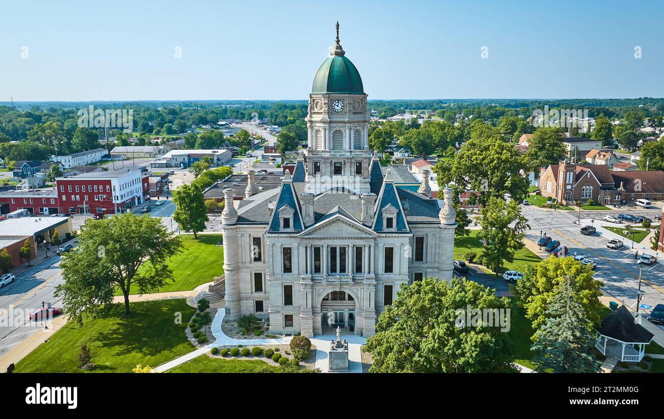 Courthouse that looks like a castle hi-res stock photography and images ...