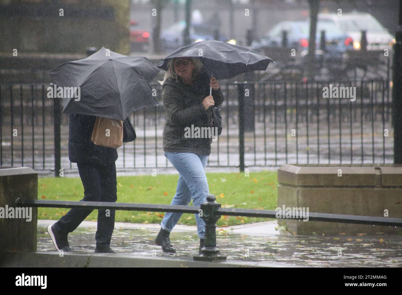 Newcastle, UK. 20th Oct 2023. Storm Babet - People battle the weather ...
