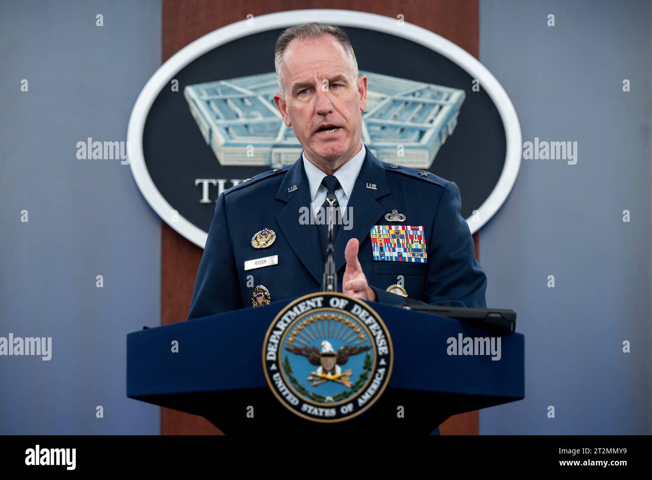 Arlington, United States Of America. 19th Oct, 2023. Arlington, United ...