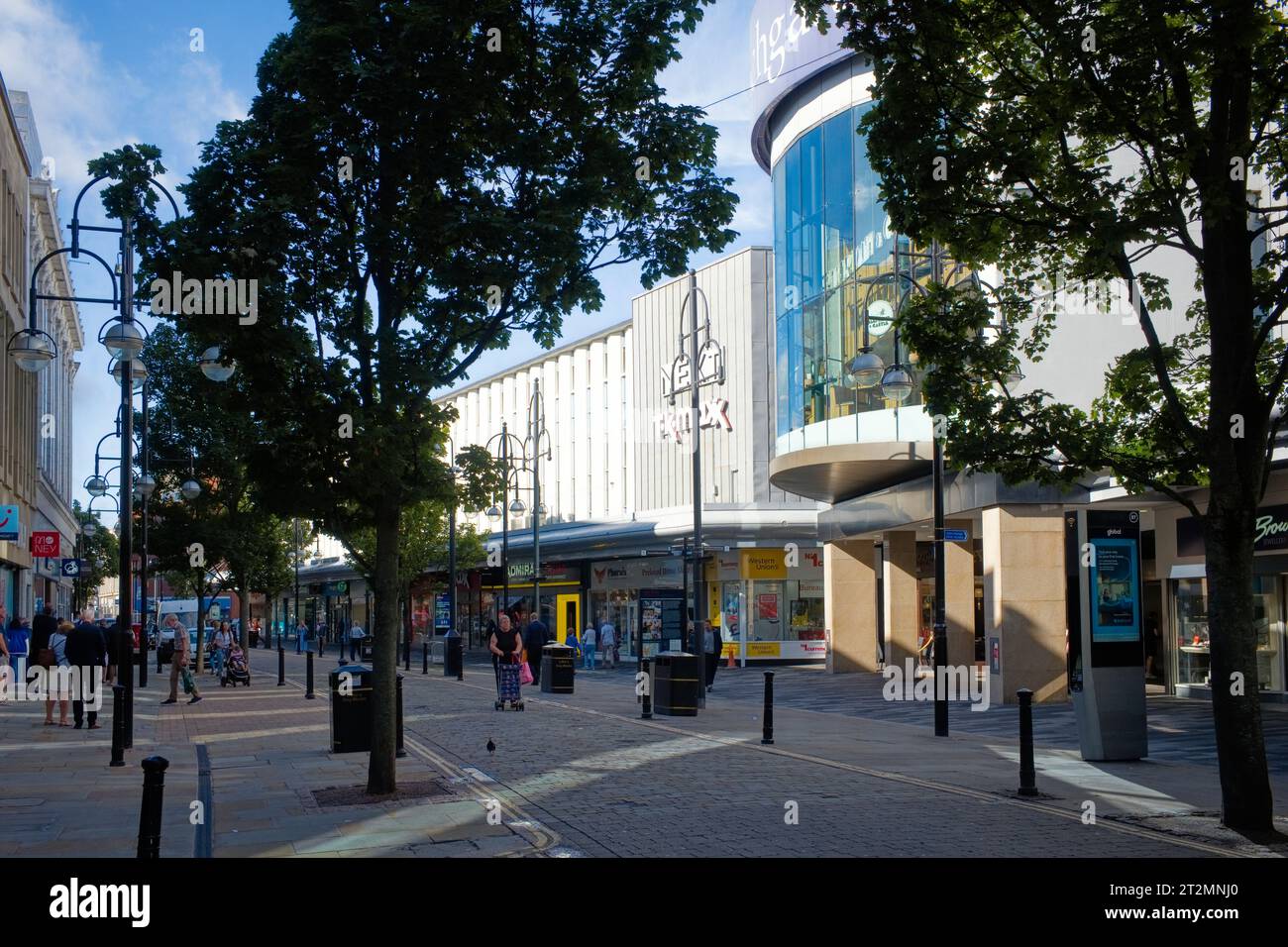 Main shopping area in Doncaster Stock Photo - Alamy Main shopping area in Doncaster Stock Photo - Alamy