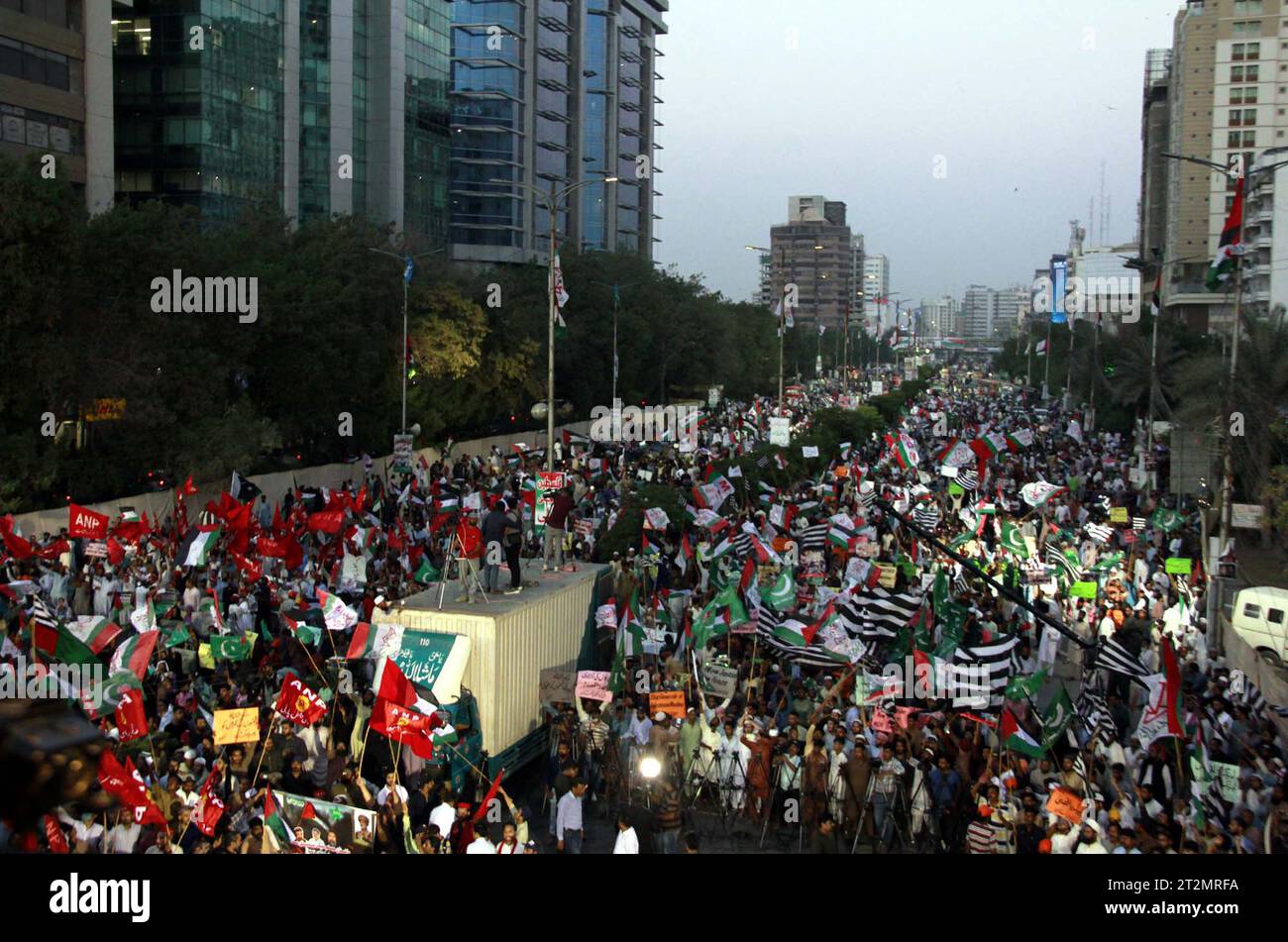 A large number of supporters and activists of Muttahida Qaumi Movement ...