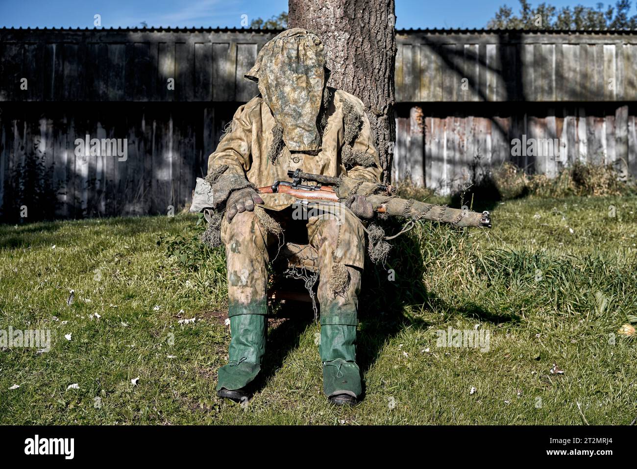 Ww2 british sniper hi-res stock photography and images - Alamy