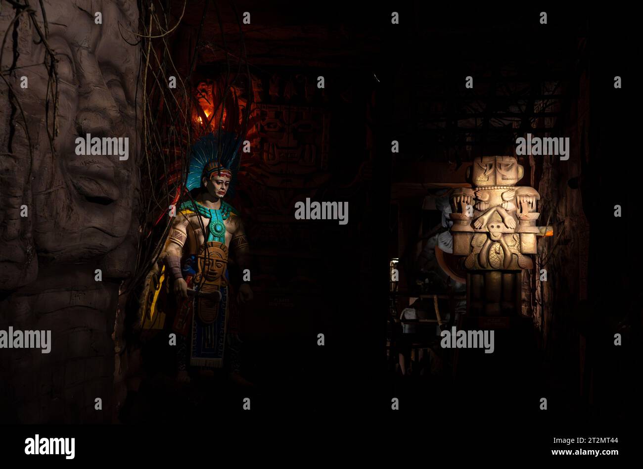 Unique puja pandal hi-res stock photography and images - Alamy