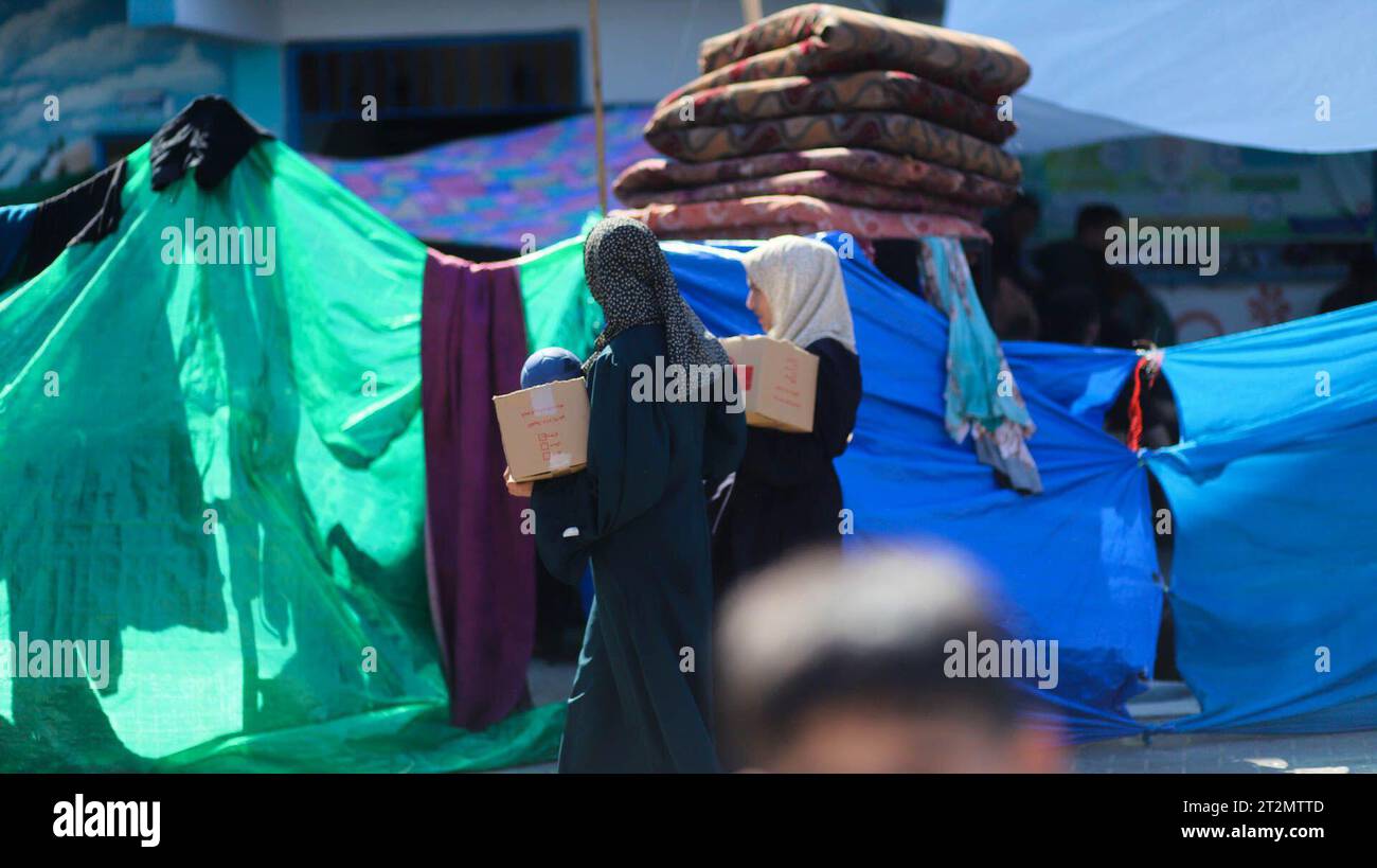 October 20, 2023: Gaza, Palestine. 20 October 2023. Tents have been set ...