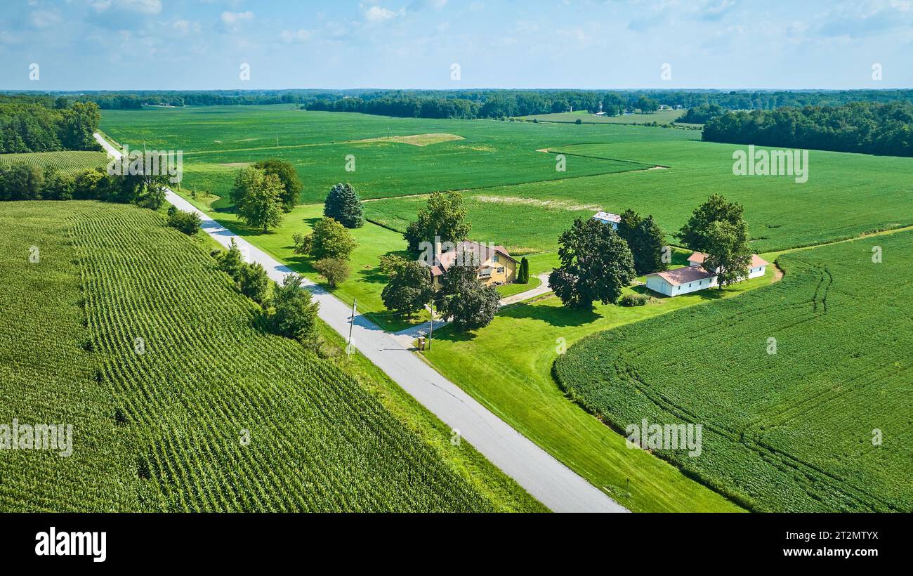 Aerial indiana farm hi-res stock photography and images - Alamy