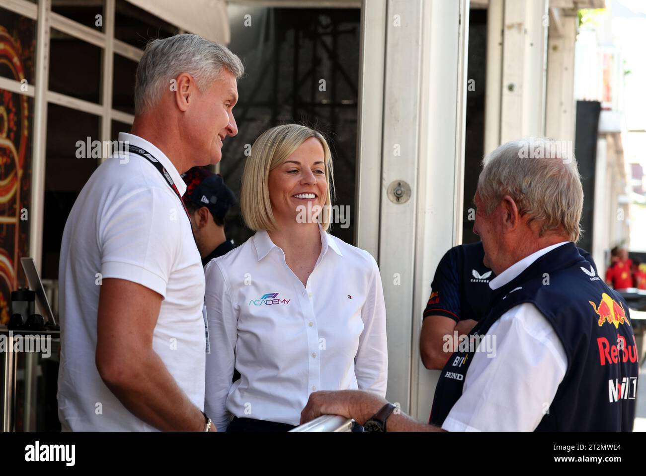 Austin, USA. 20th Oct, 2023. (L to R): David Coulthard (GBR) Red Bull ...
