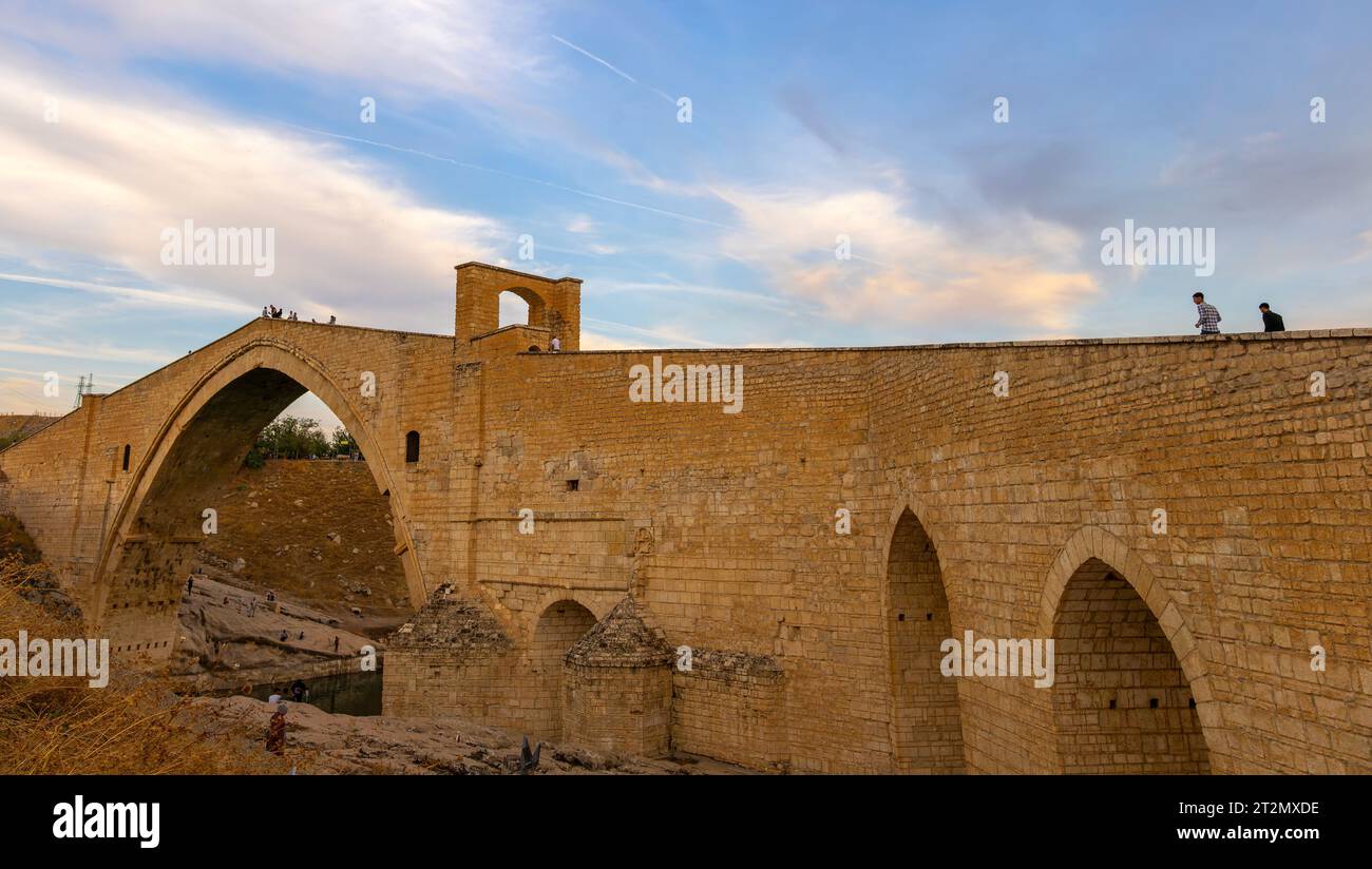 The Malabadi Bridge is an arch bridge spanning the Batman River near ...