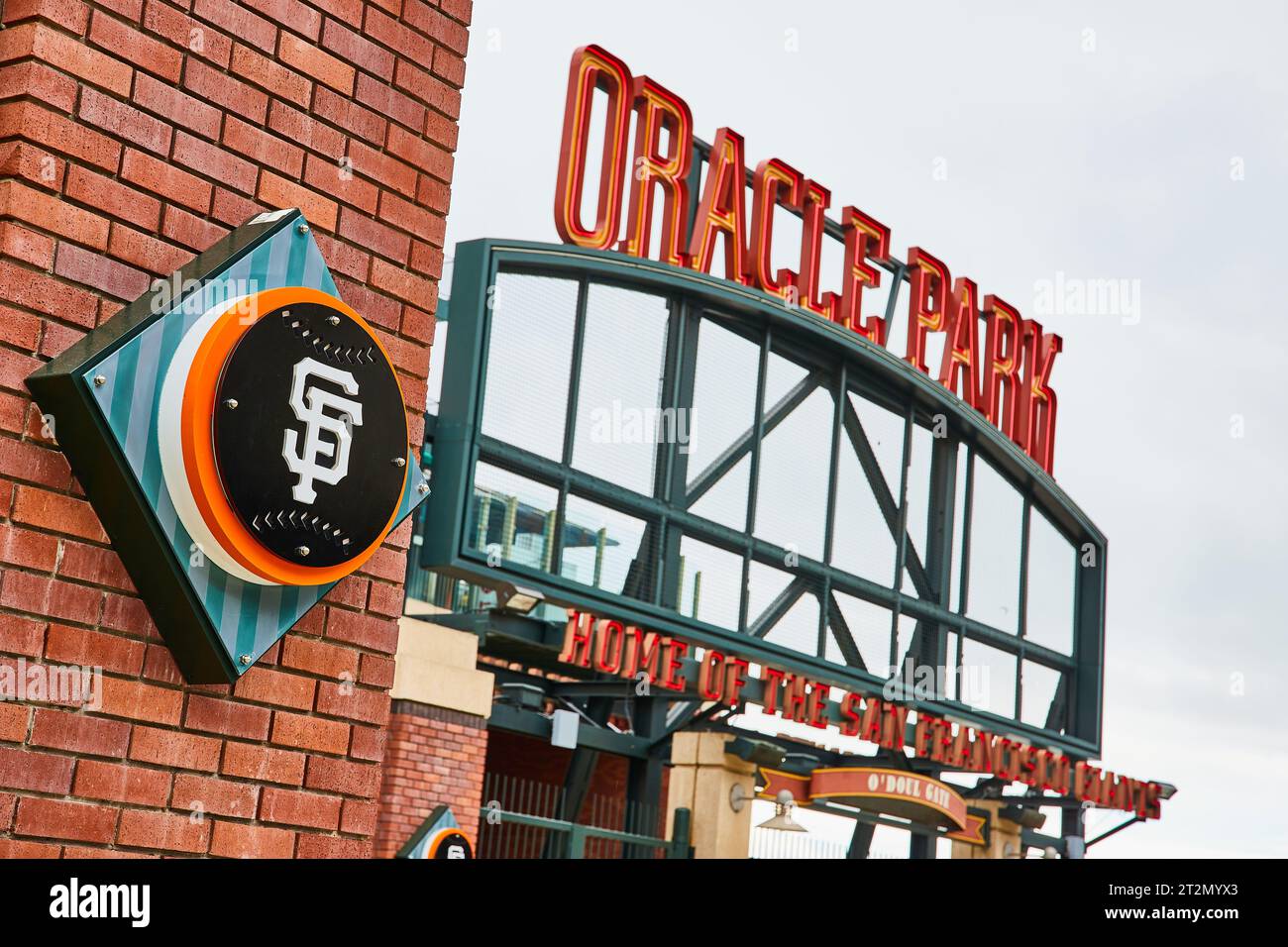 Close up logo of Oracle Park with blurry entrance sign for sports stadium Stock Photo - Alamy