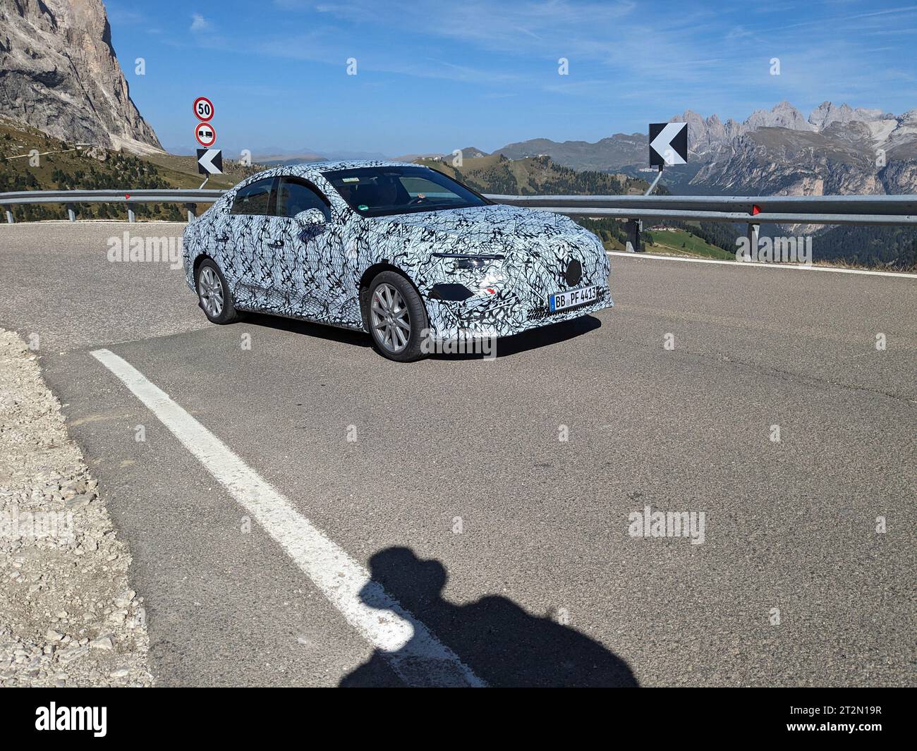 Modern camouflage hi-res stock photography and images - Alamy