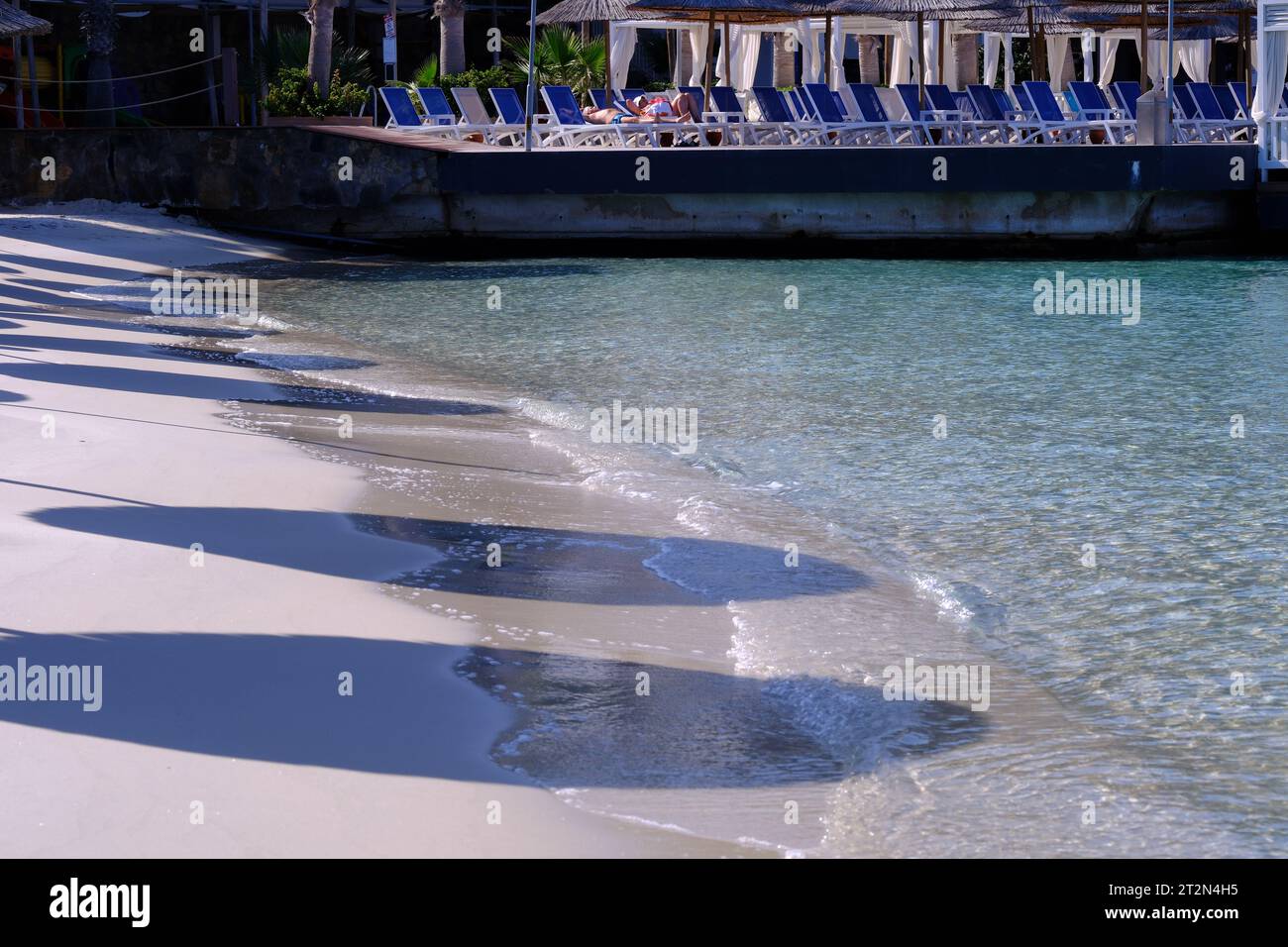 Sand beach with thin soft sand in a summer day Stock Photo - Alamy