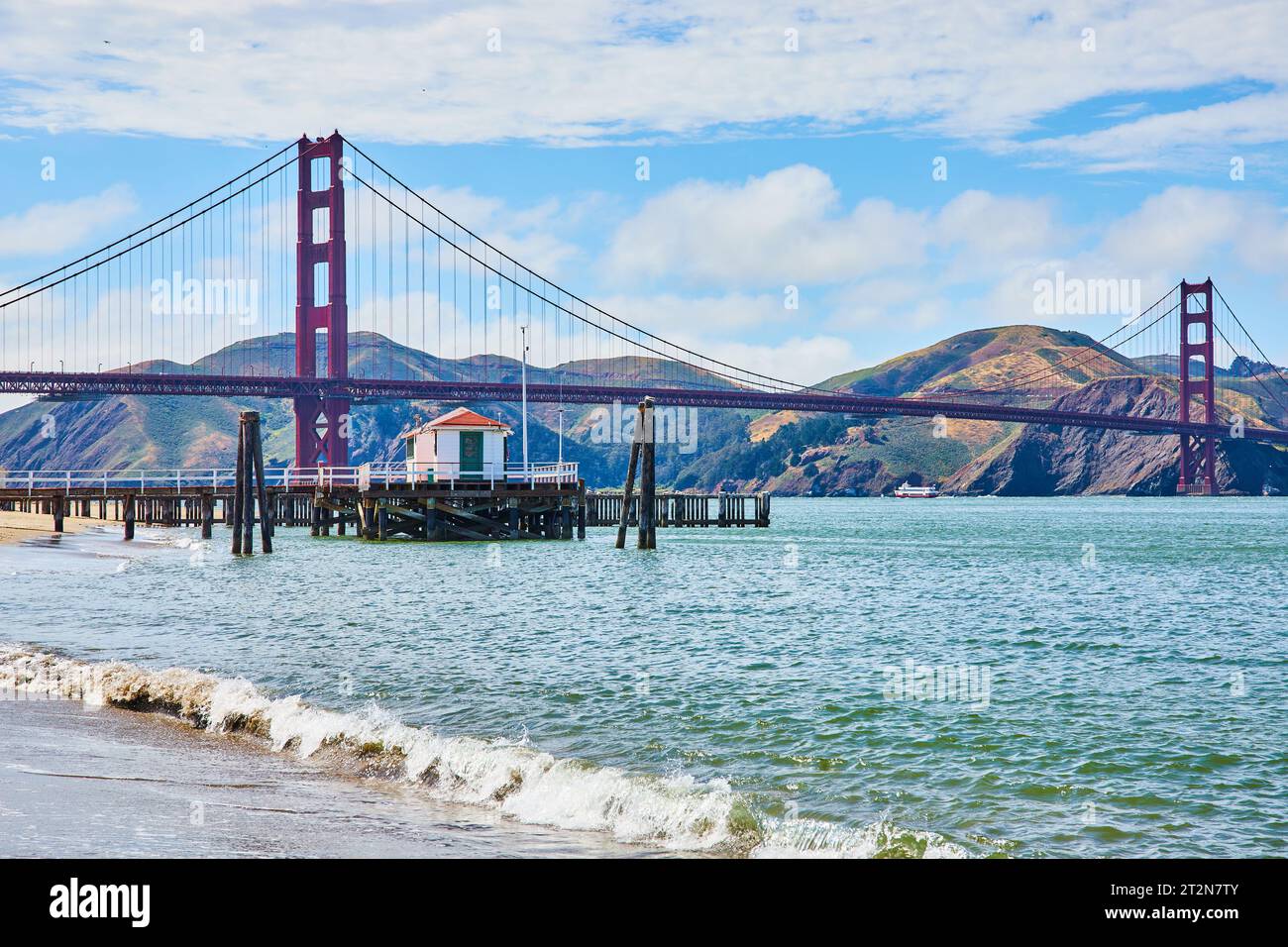 Framing small hi-res stock photography and images - Alamy