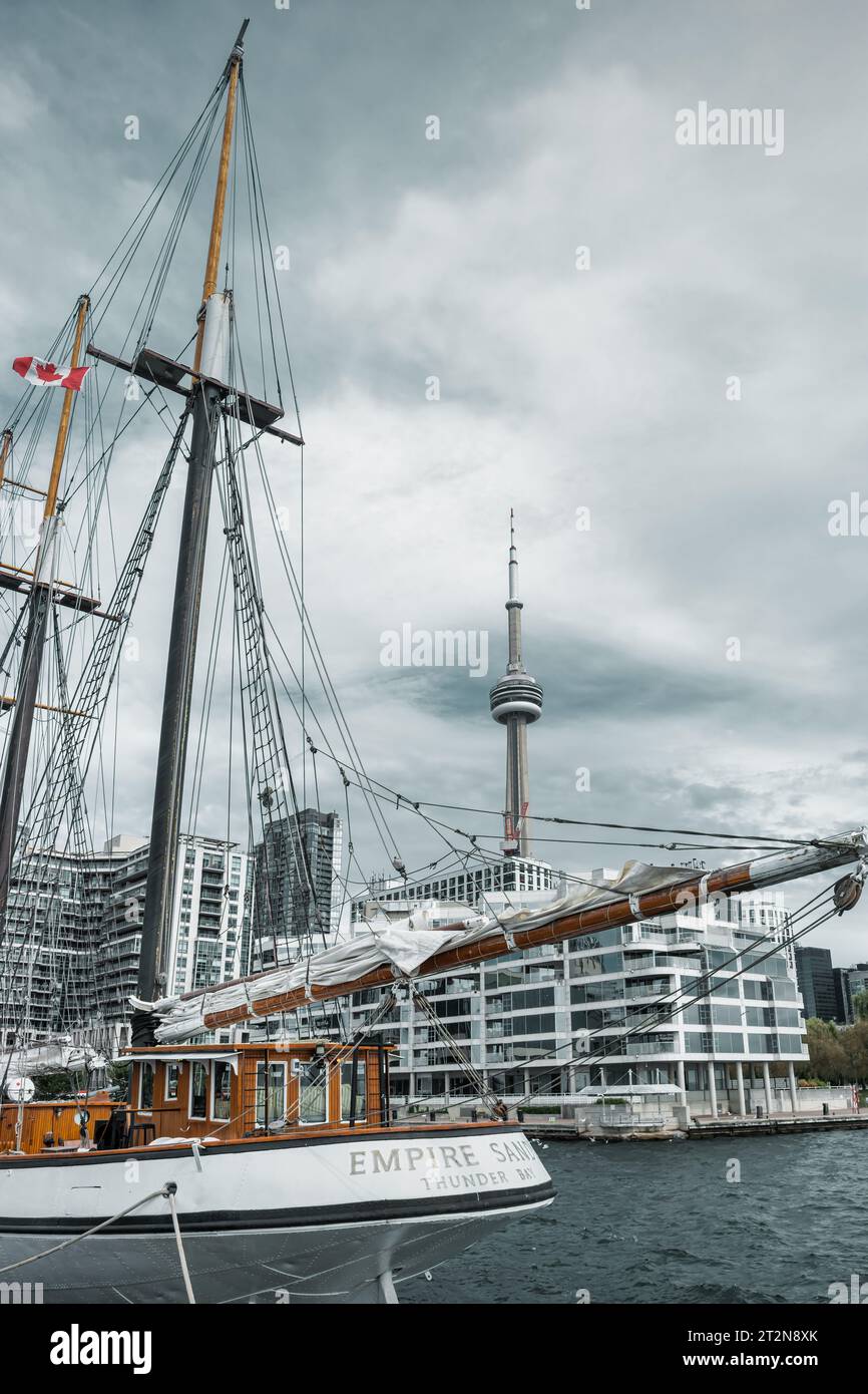 Canada sailboat hi-res stock photography and images - Alamy