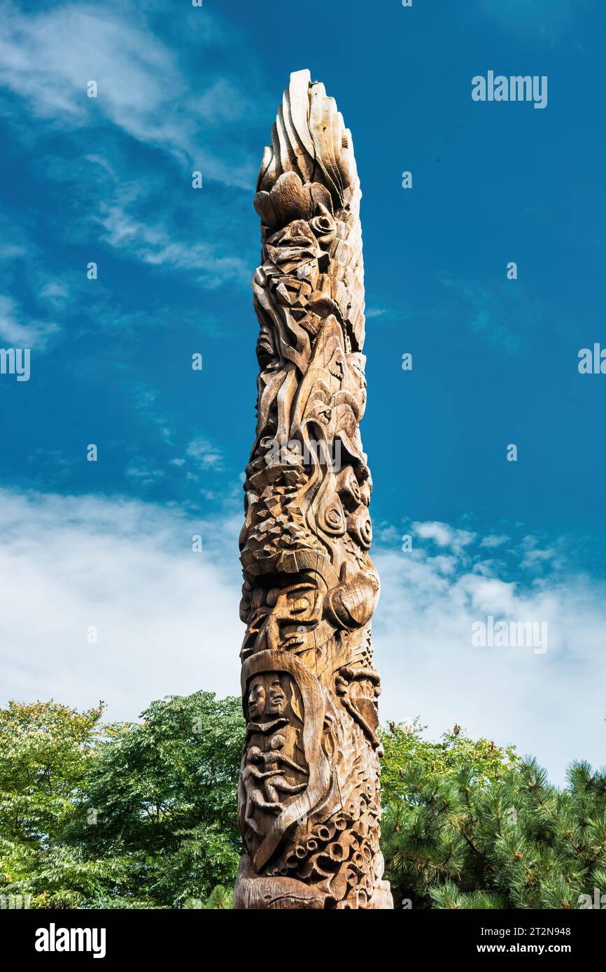 The Dreamwork of the Whales totem pole located in Little Norway Park in ...