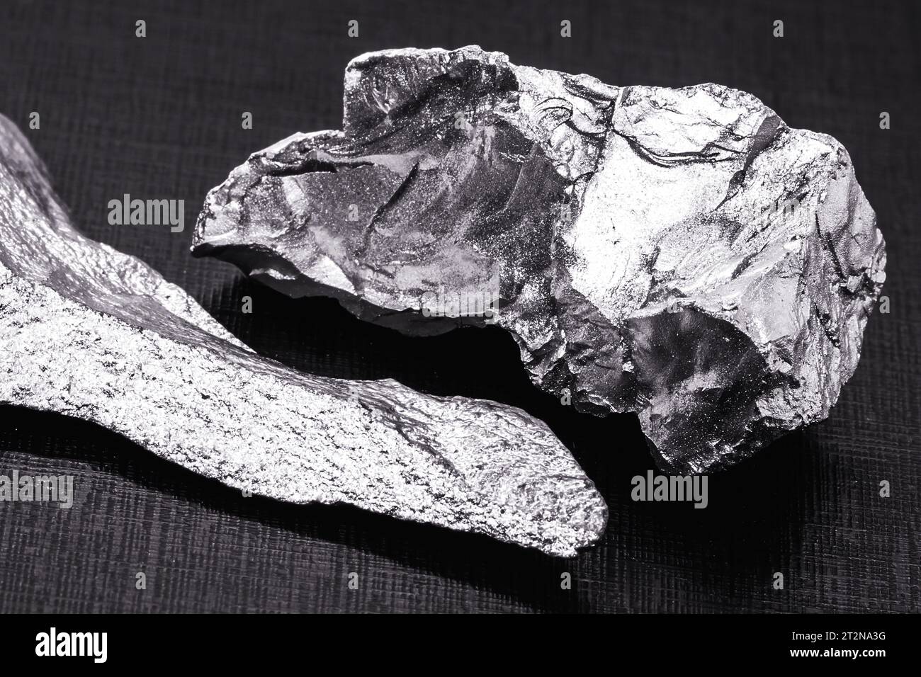 bismuth stone, lead-free metal used in the manufacture of medicines ...