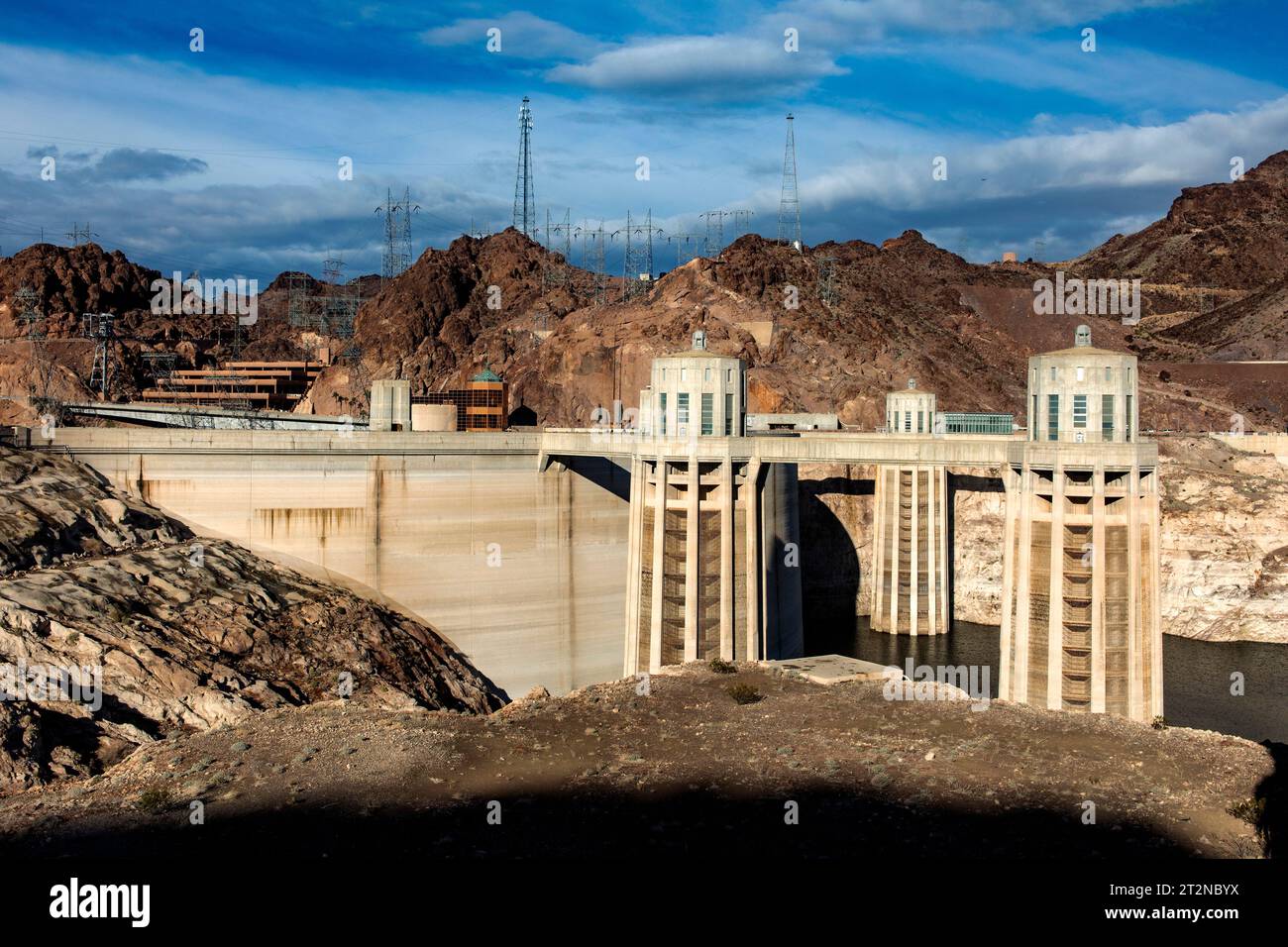 Hydro generators hi-res stock photography and images - Alamy