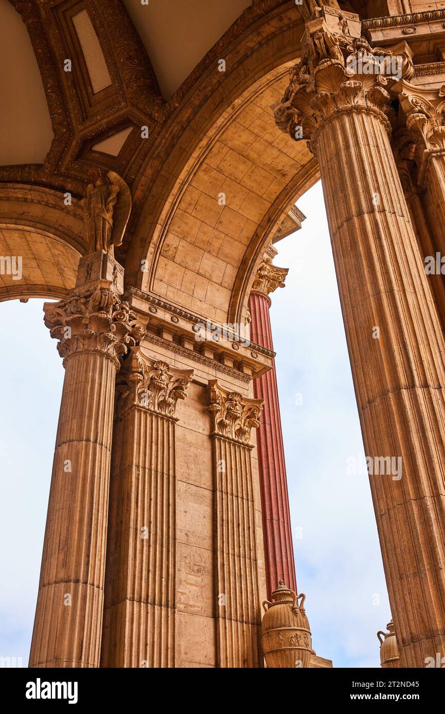 Upward view of open rotunda ancient roman pillars and statues at Palace ...