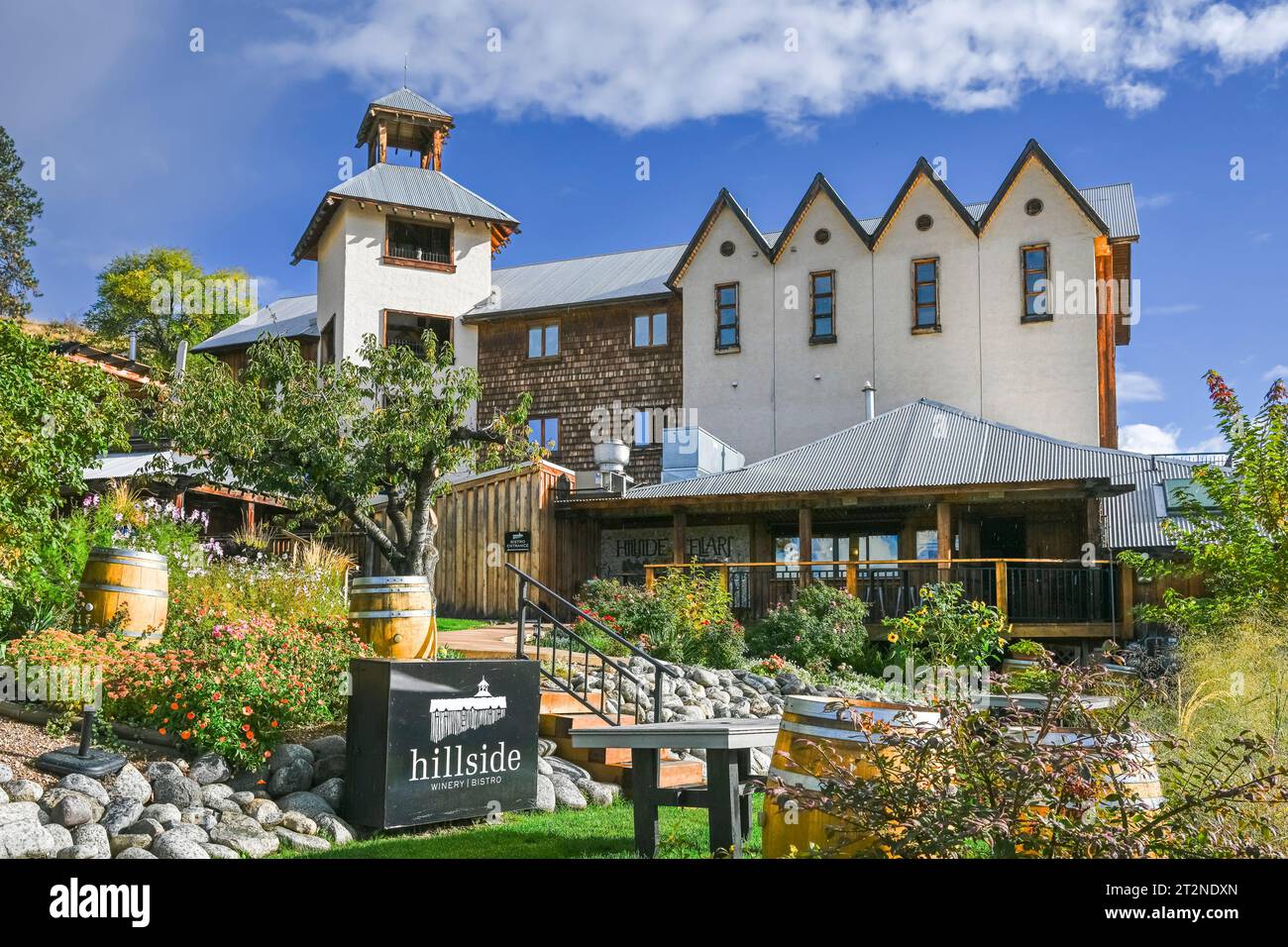 Hillside winery canada hi-res stock photography and images - Alamy