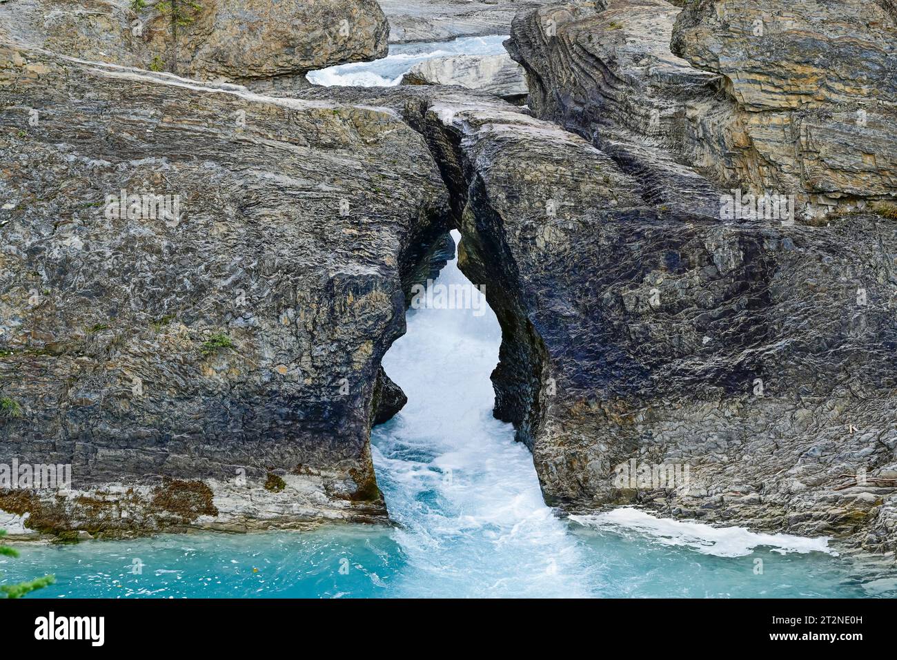 Natural Bridge, Kicking Horse River, Yoho National Park, British ...