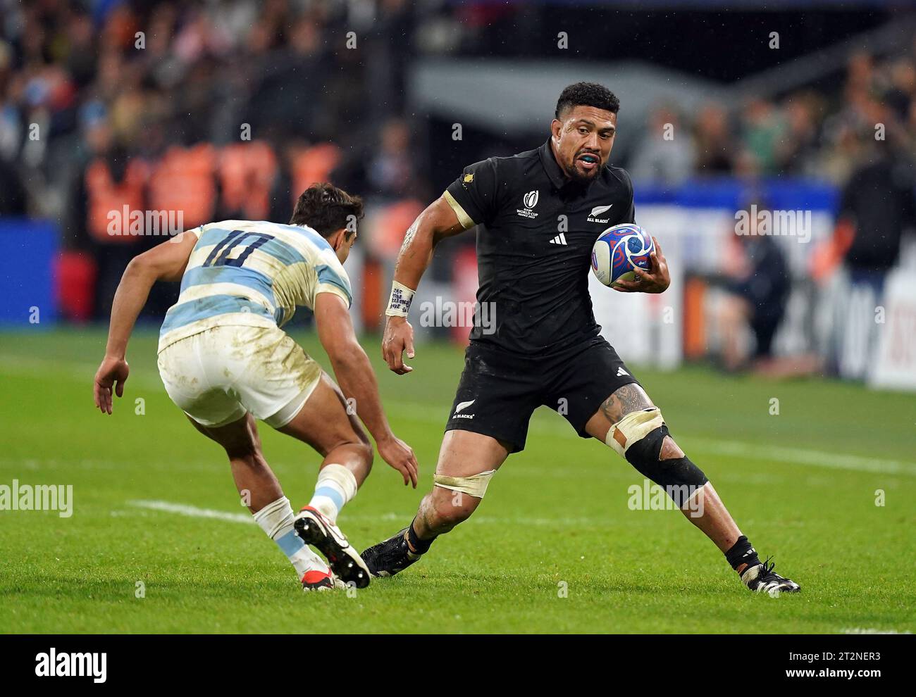 New Zealand's Ardie Savea attempts to evade the tackle from Argentina's ...