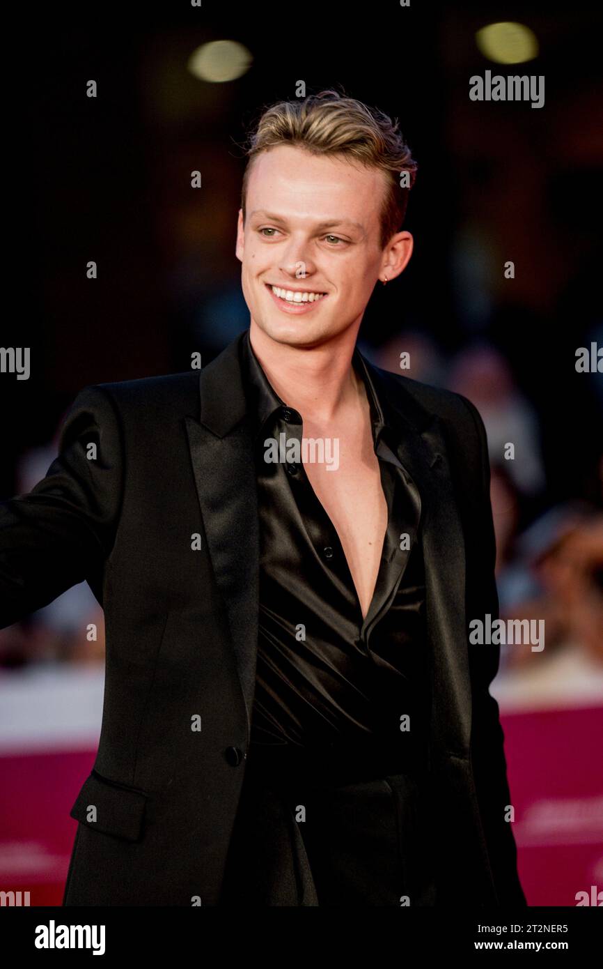 Anson boon hi-res stock photography and images - Alamy